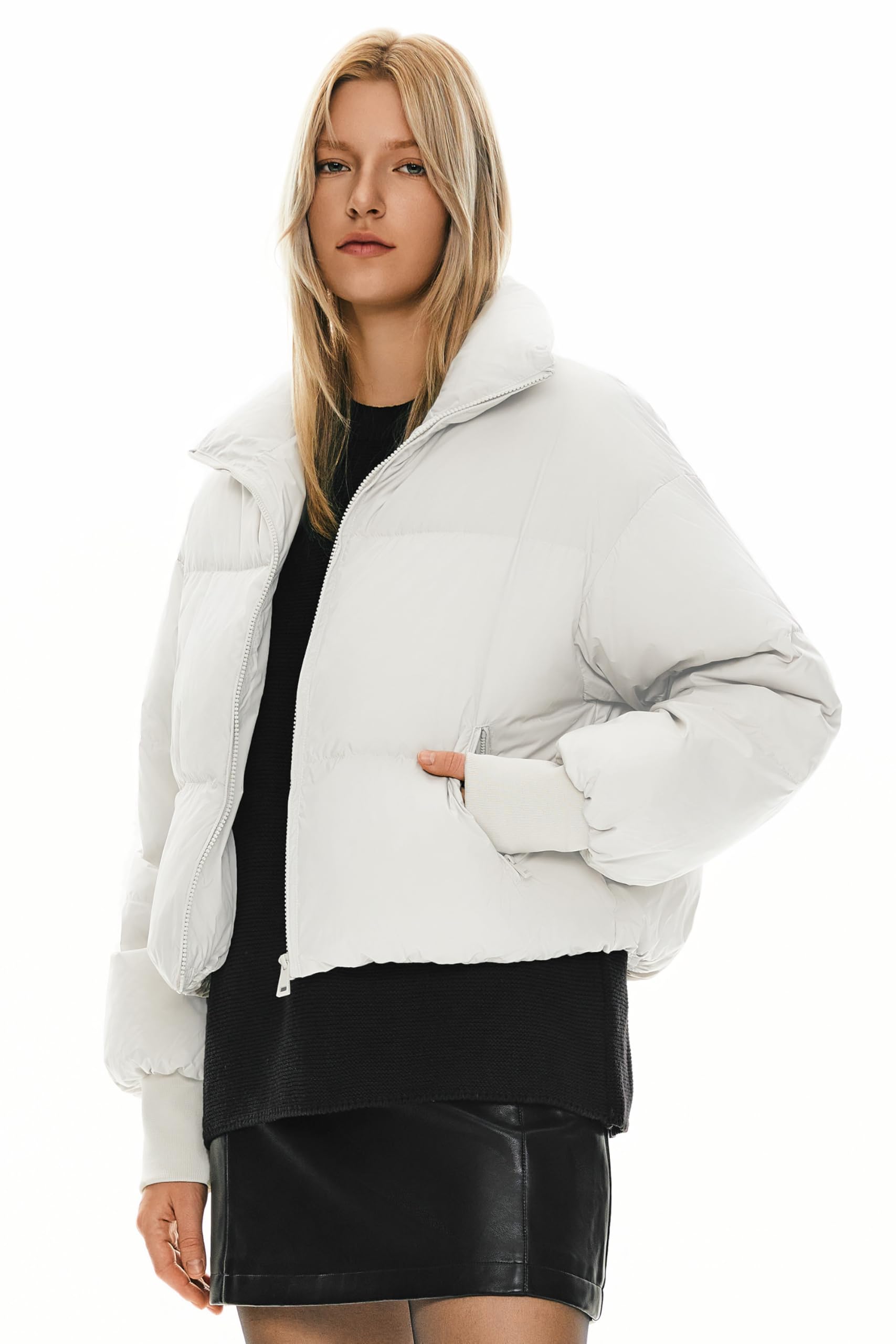 Orolay Women's Winter Oversized Cropped Puffer Jacket Zip Up Short Down Coat Stand Collar Baggy Overcoat Off-white Large