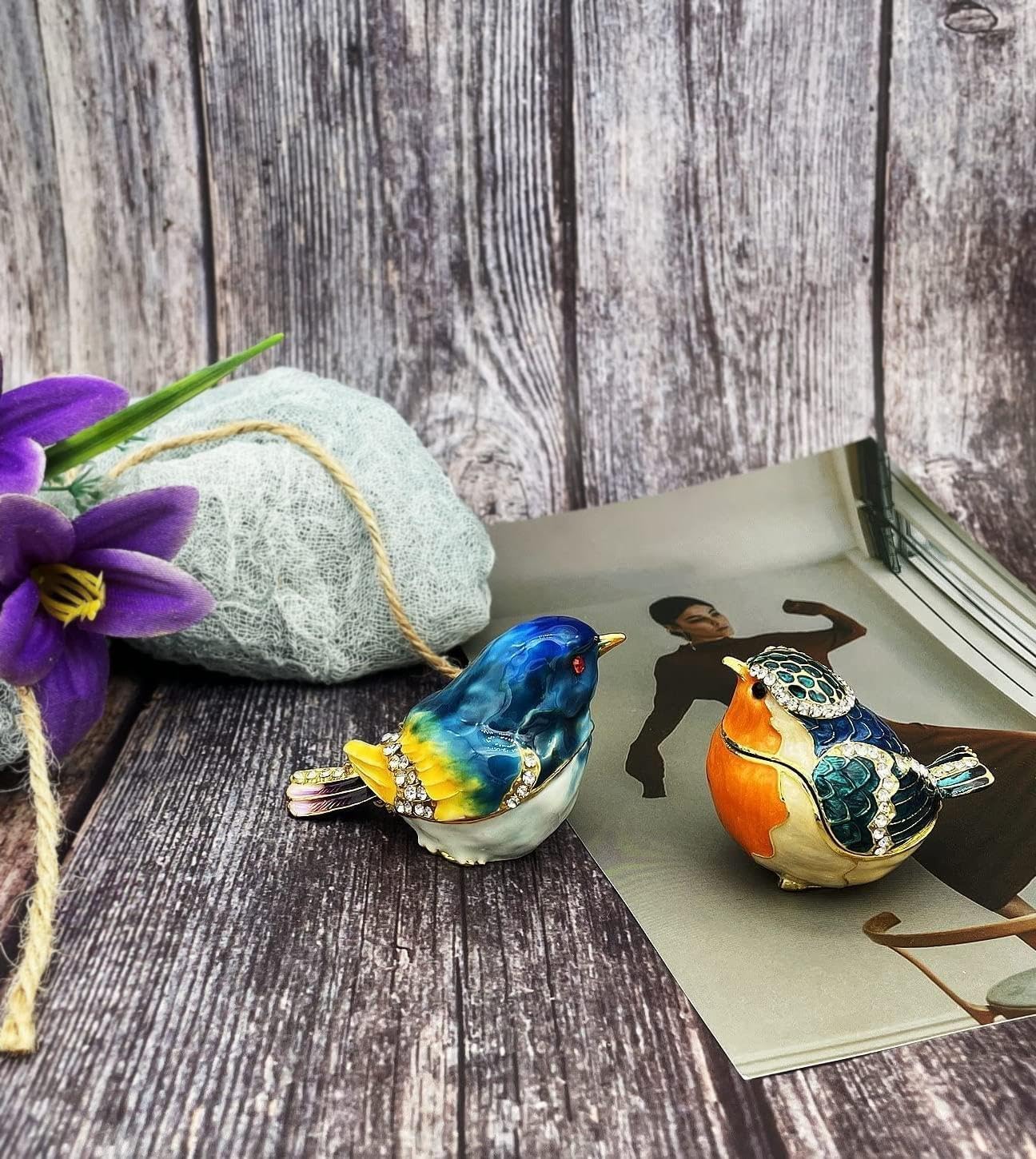 JWT Astyle Robin Bird Hinged Jewelry Box with Stones , Collectible Animal Trinket Box.Rings Earrings Storage Boxes,Bird Figurine Home Decor Gift.