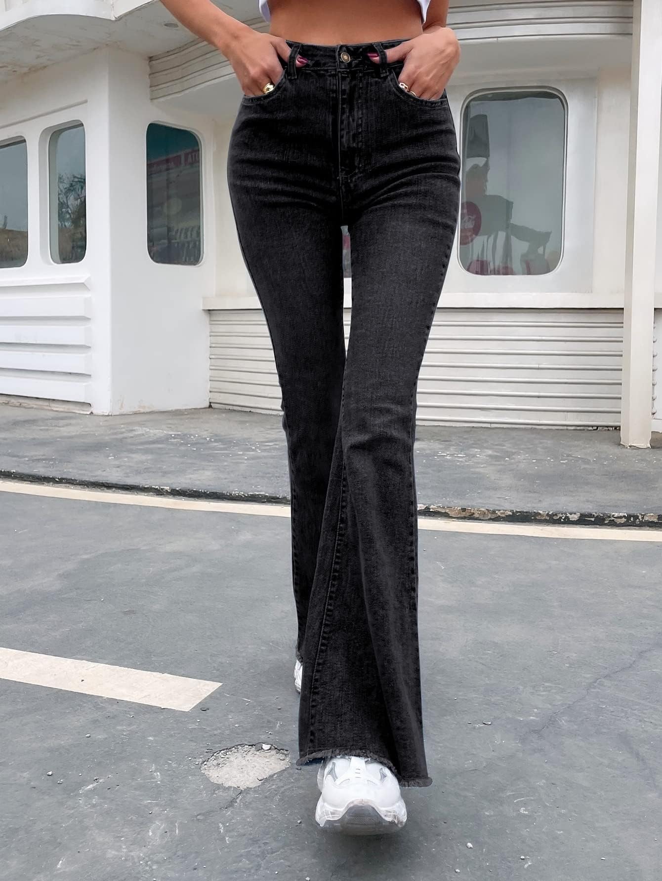 Floerns Women's High Waisted Flare Jeans Frayed Raw Hem Bell Bottom Denim Pants Black L