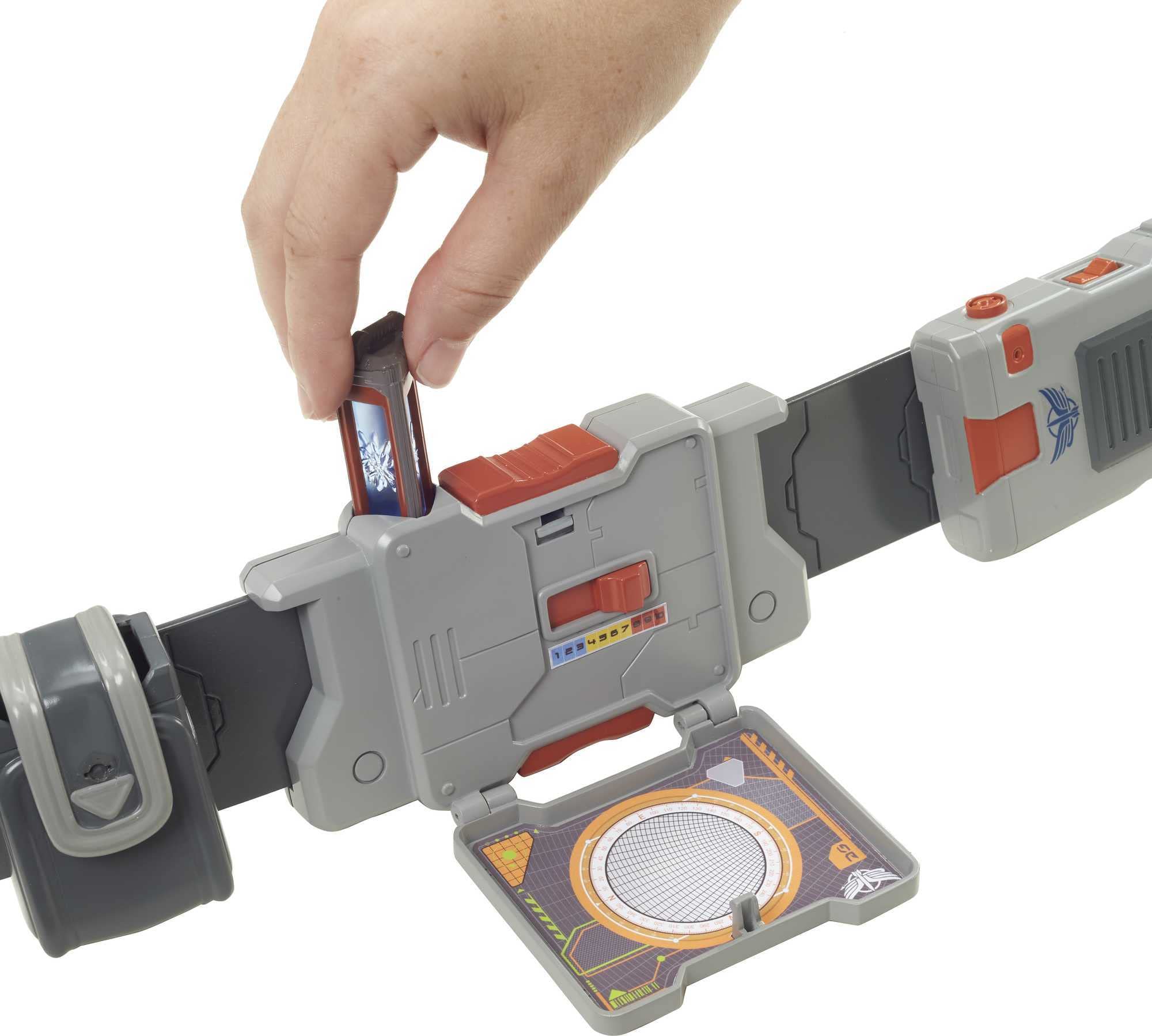 Mattel Disney and Pixar Lightyear Utility Belt, Mission Gear Role-Play & Costume Toy, Life-Size & Adjustable for 4 Years Old & Up
