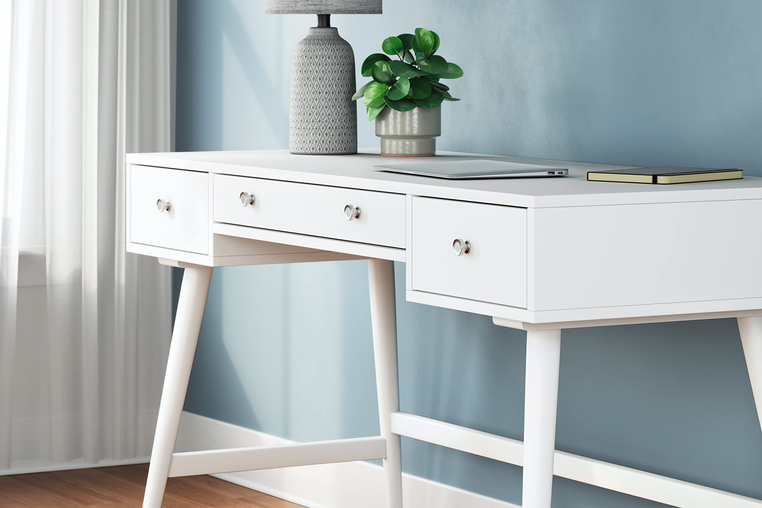Signature Design by Ashley Thadamere Contemporary 54" Home Office Desk with 3 Drawers, White