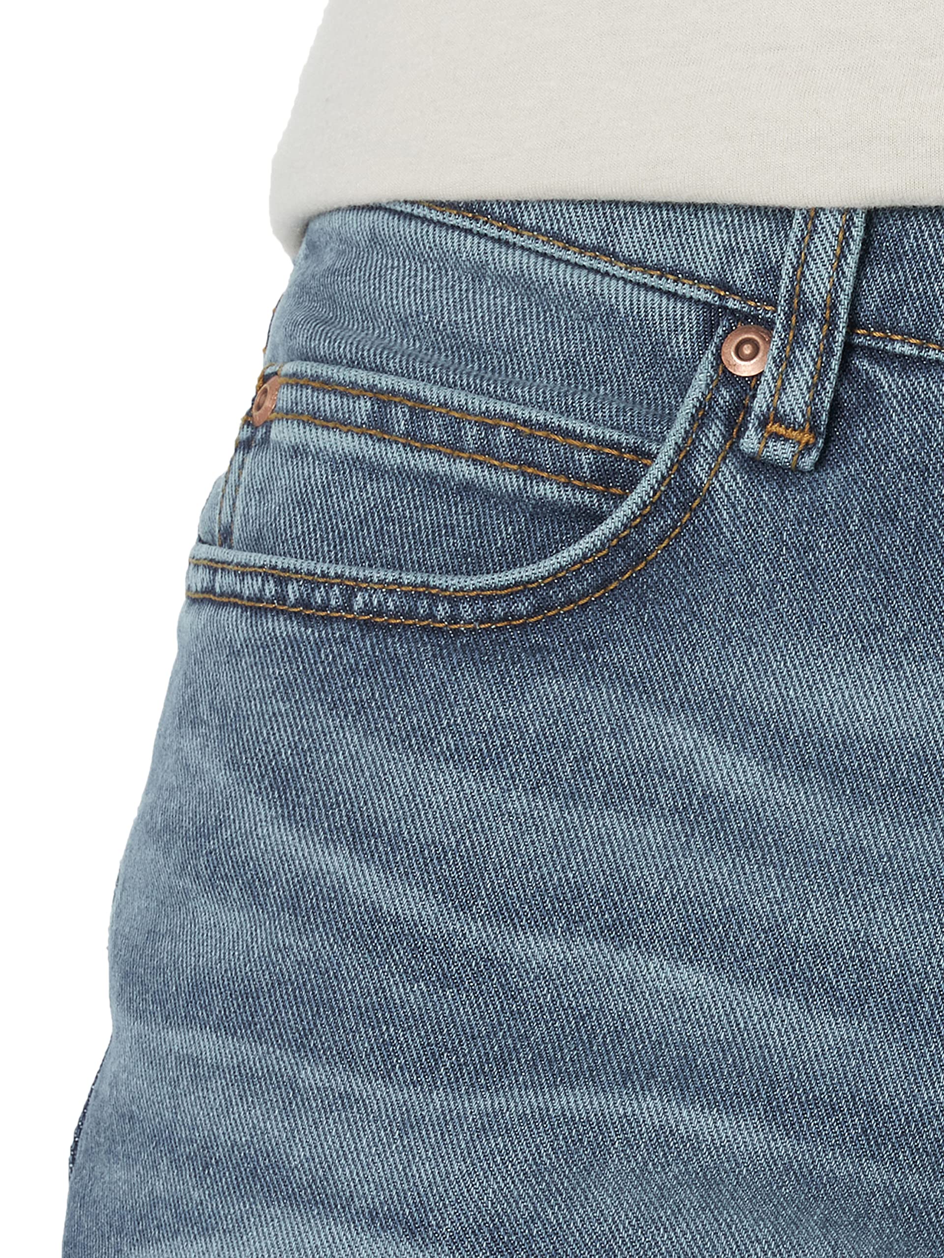 Lee Men's Legendary Athletic Taper Jean Cruise 36W x 30L