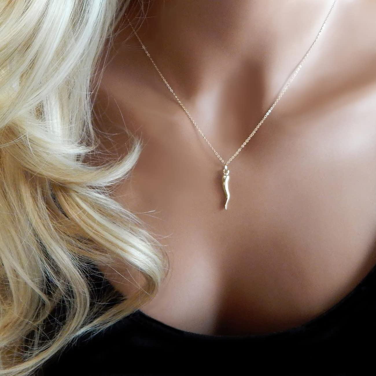 CAROVO Silver Italian Horn Necklace for Women Cornicello Protection Necklace Charm Lucky Talisman Pendant Necklace