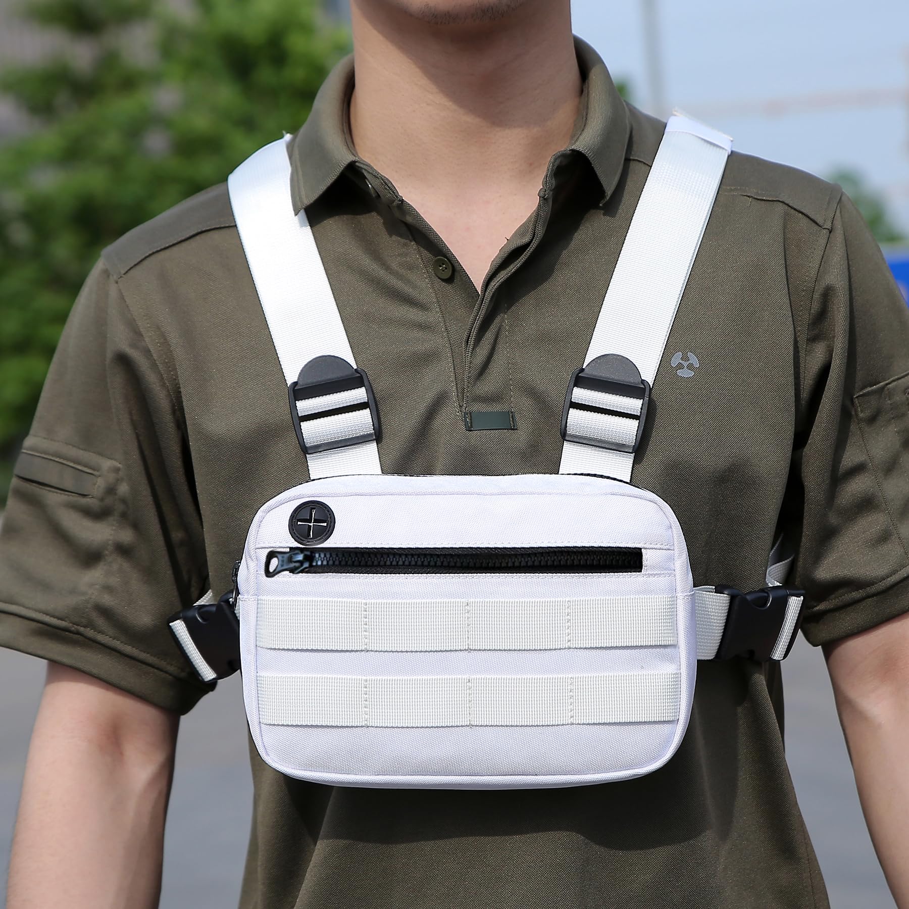 Outdoor Water Resistant Chest Bag for Men,Tactical EDC Chest Pack with Built-in Phone Holder, Lightweight Utility Chest Rig Pouch for Workouts, Running,Cycling,Hiking (M, White)