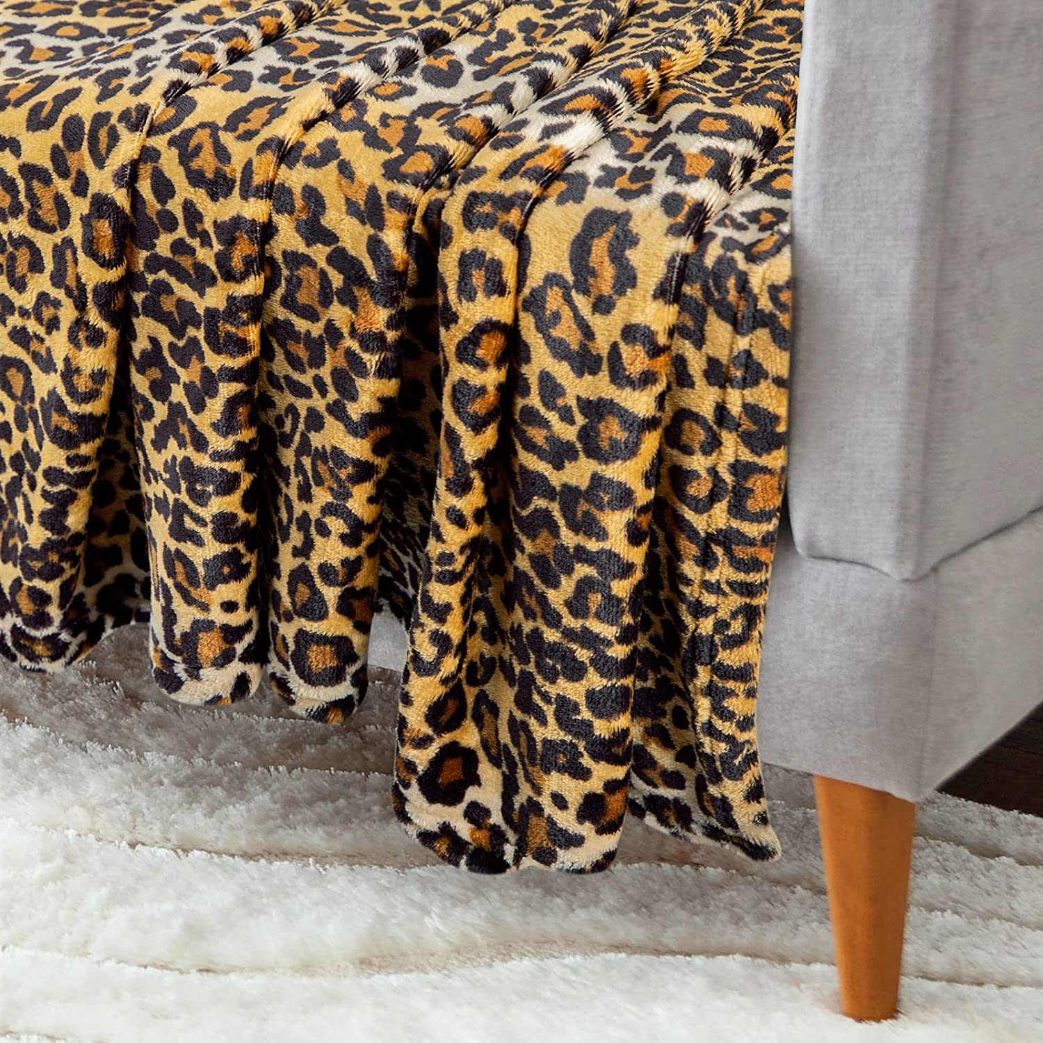 MACEVIA Flannel Fleece Twin Blanket for Couch, Leopard Print Blankets for Adult, Lightweight Cozy Soft Cheetah Blanket for Bed Sofa 260GSM, Suitable for All Seasons (Brown Leopard,60x80inches)