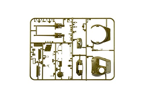 Italeri 6587 M-24 Chaffe Korean War, 1:35 Scale Plastic Model Kit, Plastic Model Assembly, Model Making, Military Vehicles, Green