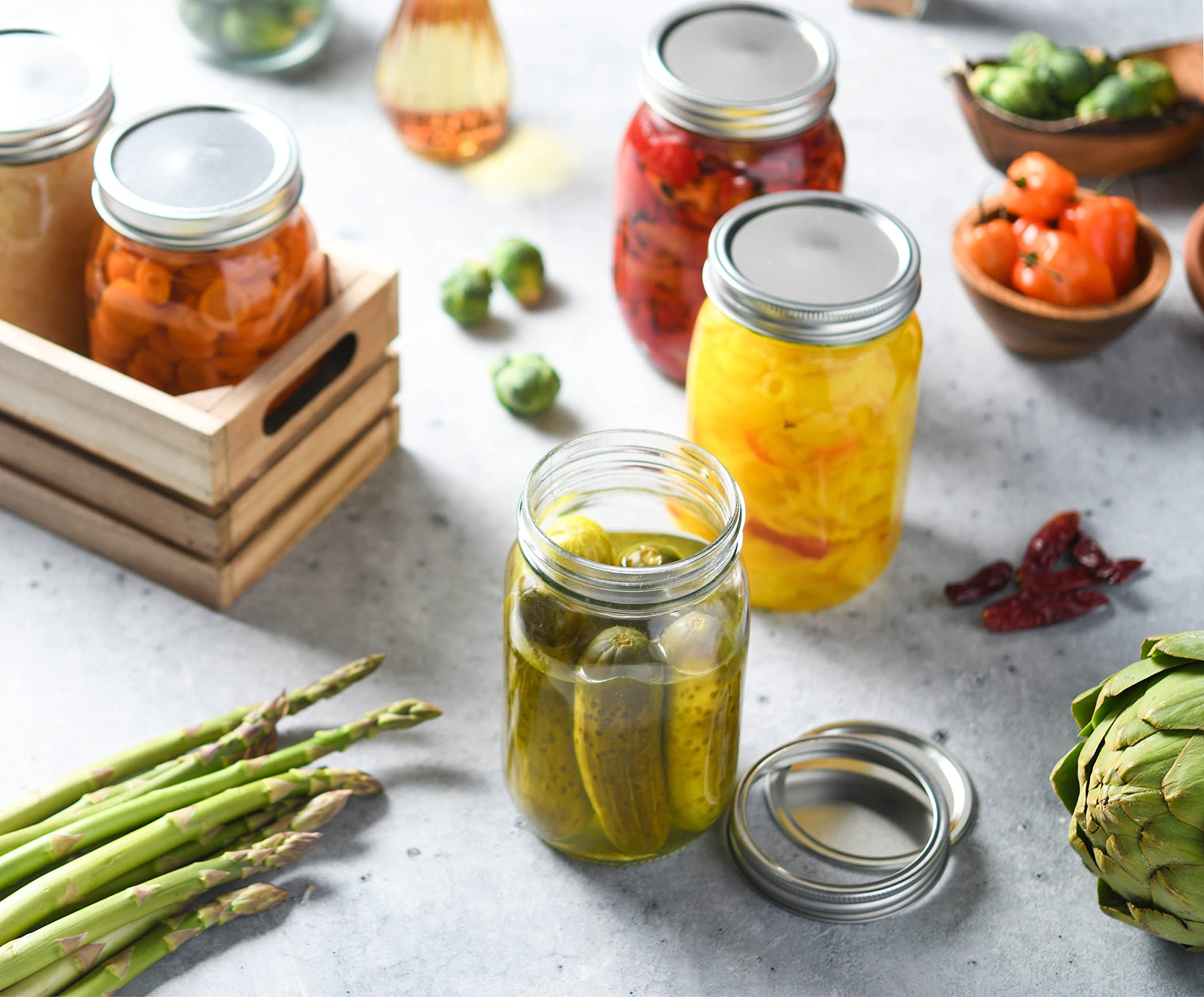 Quality Glass Mason Jars 32 Ounce (6 Pack) Regular Mouth Glass Mason Jar with Lids & Bands, Dishwasher Safe. Ideal for Canning, Pickling, Jam, Meal Prep, Food Storage - Bonus Chalkboard Label & Pen
