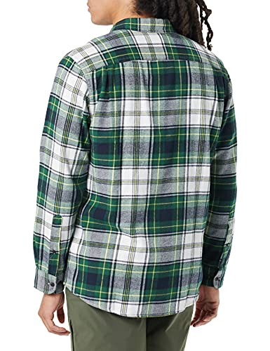 Amazon Essentials Men's Long-Sleeve Flannel Shirt, Regular-Fit, Two Pockets, Green White Plaid, Large