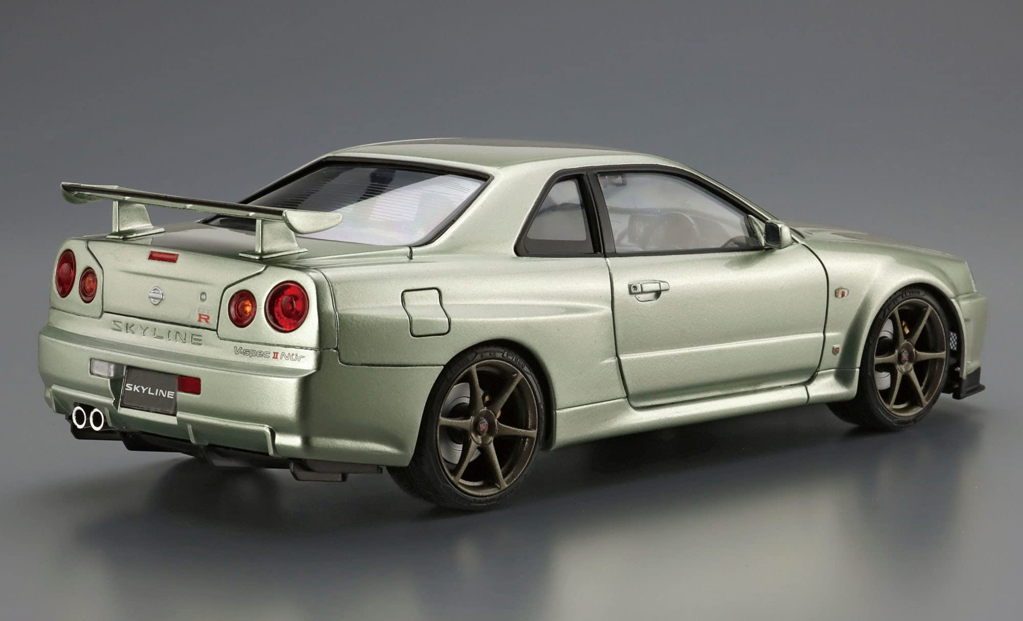 Aoshima Nissan BNR34 Skyline GT-R V Tune ’02 1:24 Scale Model Kit