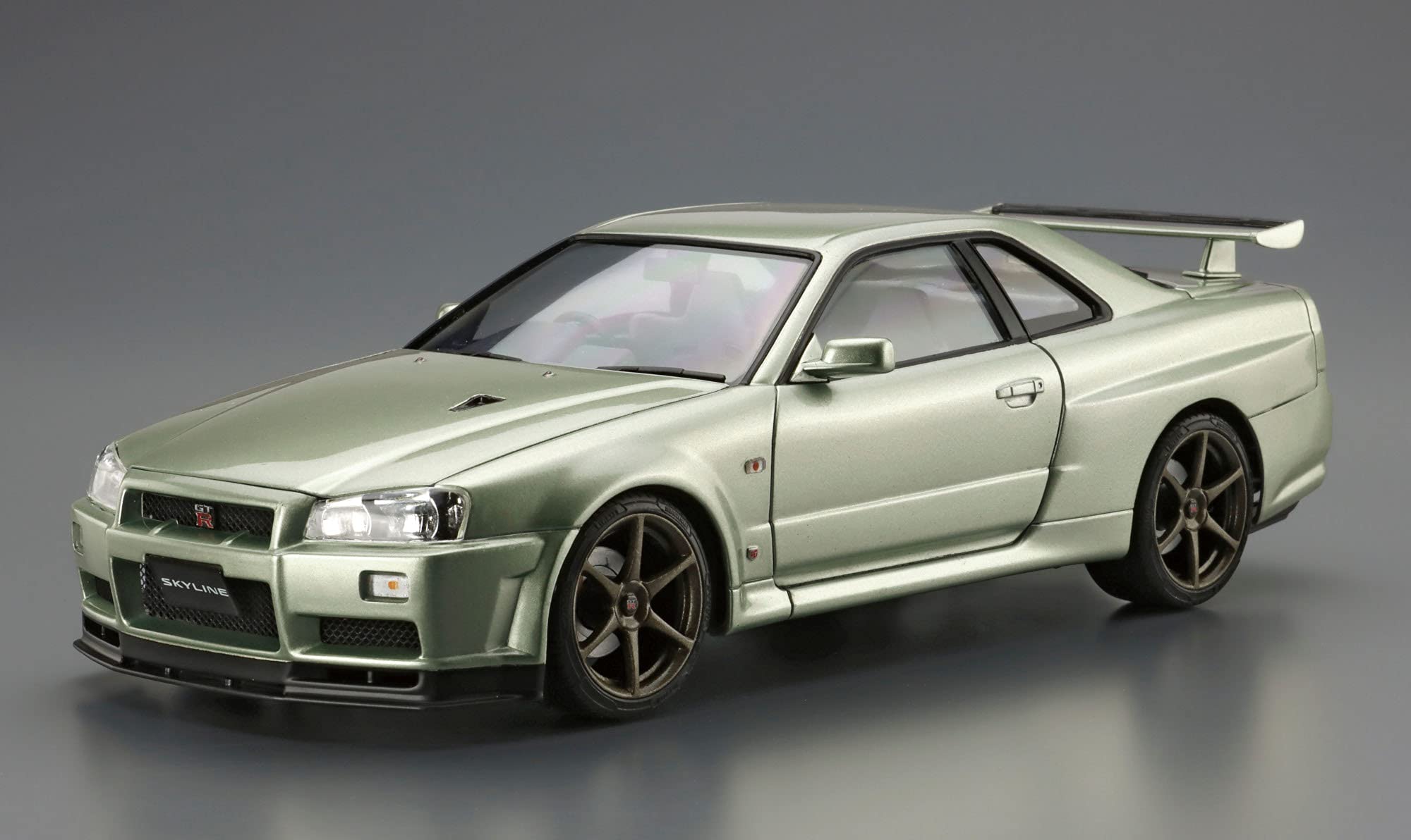 Aoshima Nissan BNR34 Skyline GT-R V Tune ’02 1:24 Scale Model Kit