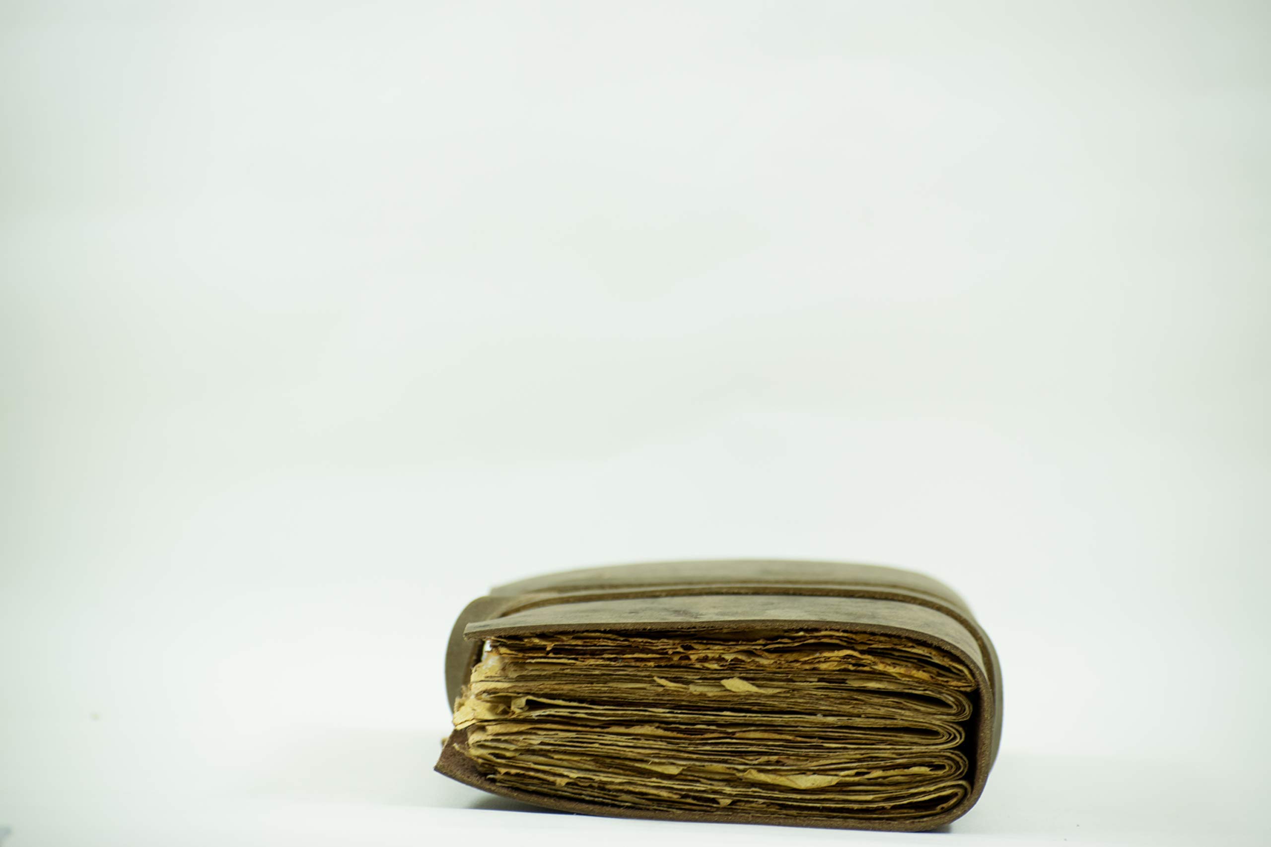 OVERDOSE Deckle Brown Leather Journal - Diary Sketchbook Book of Shadows Handmade Vintage Deckle Edge Paper - 6 x 8 inches | 15 x 20 cm | A5