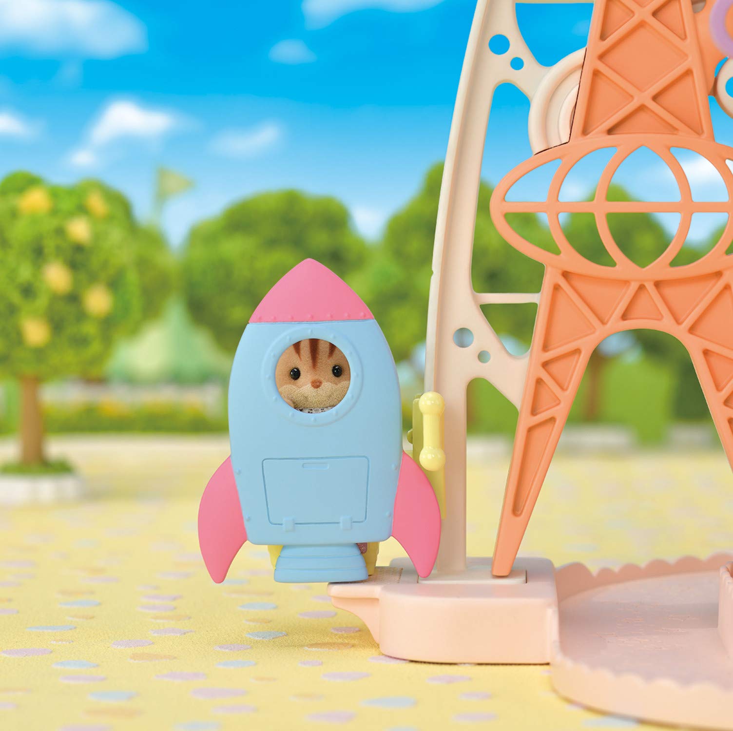 Calico Critters: Baby Amusement Park Playset - Castle Theme for Kids Aged 3 to 11