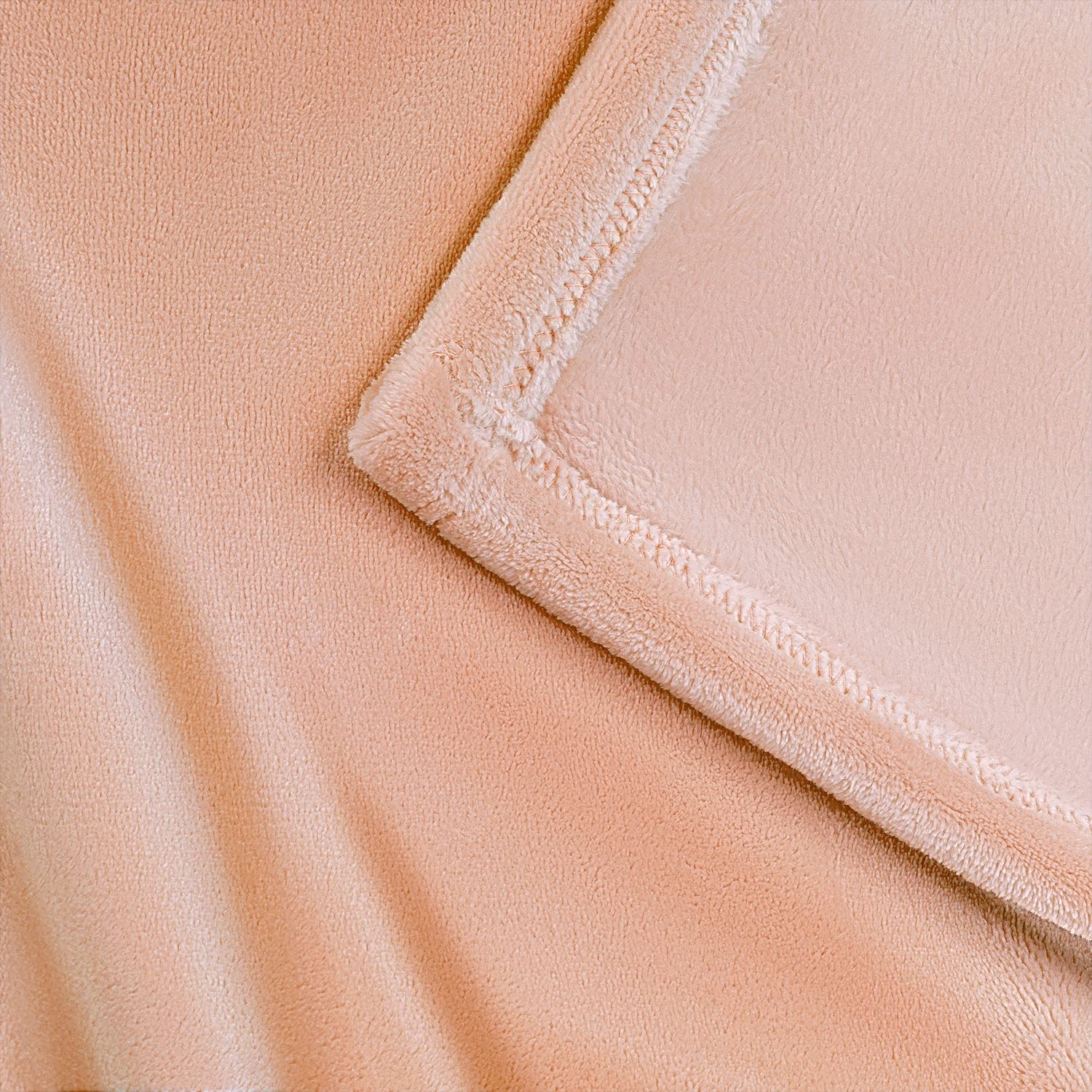 Tafts Throw Blankets - Ultra Plush 320GSM - Soft, Ultra Comfy, Fluffy and Fuzzy - Plush Blankets and Throws for Couch, Bed & Living Room - All Seasons - Blankets Twin Size - Pale Blush