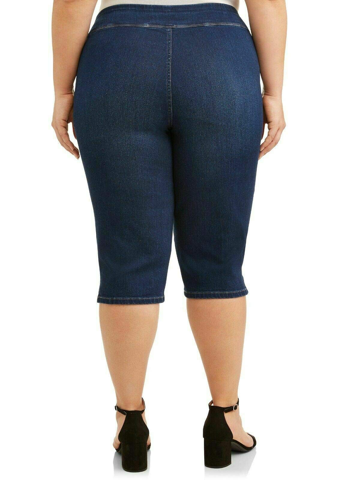 1826 Jeans Jack David Women's Plus Size Cuff Rolled Capri Bermuda Short Curvy Denim Jean (1X, Level Eight Pull On Dark Blue Capri)
