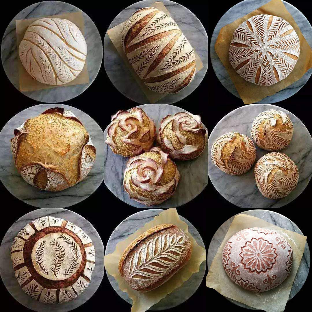 10" Round Bread Banneton Proofing Basket for Sourdough, Rising Dough Baking Bowl Kit, Gifts for Artisan Bread Making Starter, Includes Linen Liner, Metal Dough Scraper, Scoring Lame & Case, 5 Blades