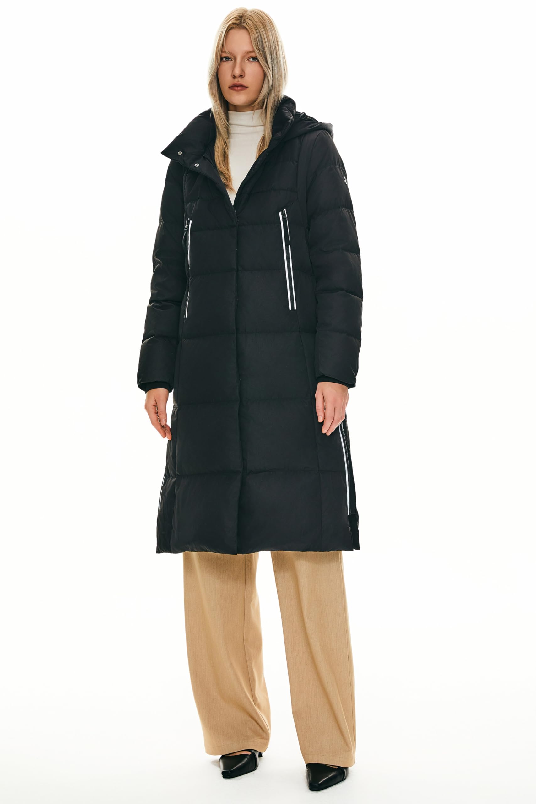 Orolay Women's Thickened Long Down Jacket Winter Down Coat Hooded Puffer Jacket with Side Zipper Pirate Black M
