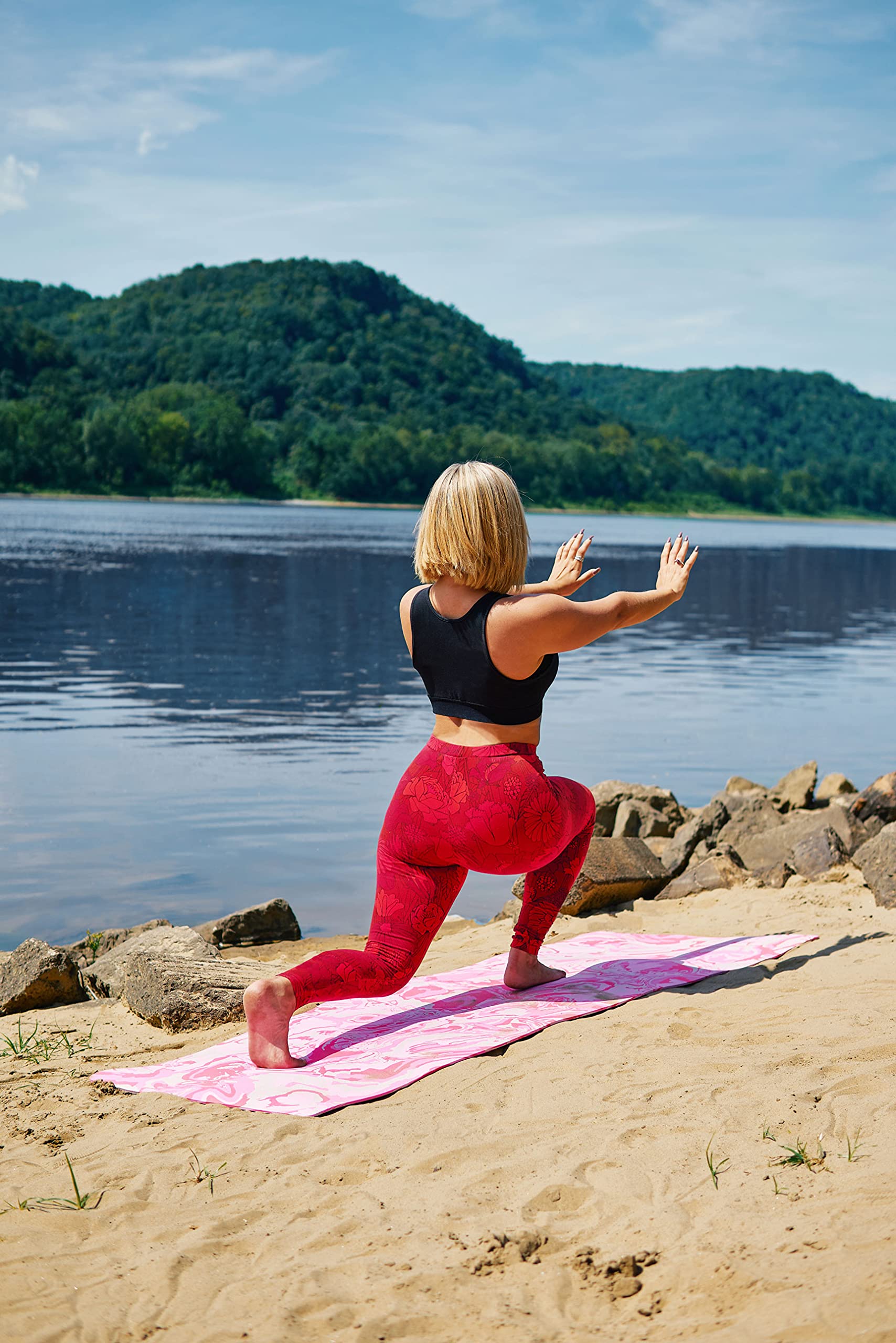 Victor Fitness Pink Camouflage Eco-Friendly Yoga Mat - Premium TPE Material, Non-Slip Texture, Lightweight & Durable - Ideal for Hot Yoga, Pilates, and Bikram - Includes Carrying Strap