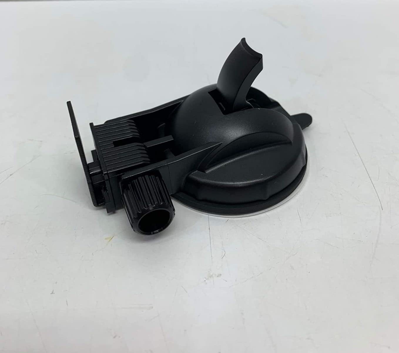 Uniden SSS00275R Large Premium Suction Cup Mounting Bracket for R8, R7, & R4