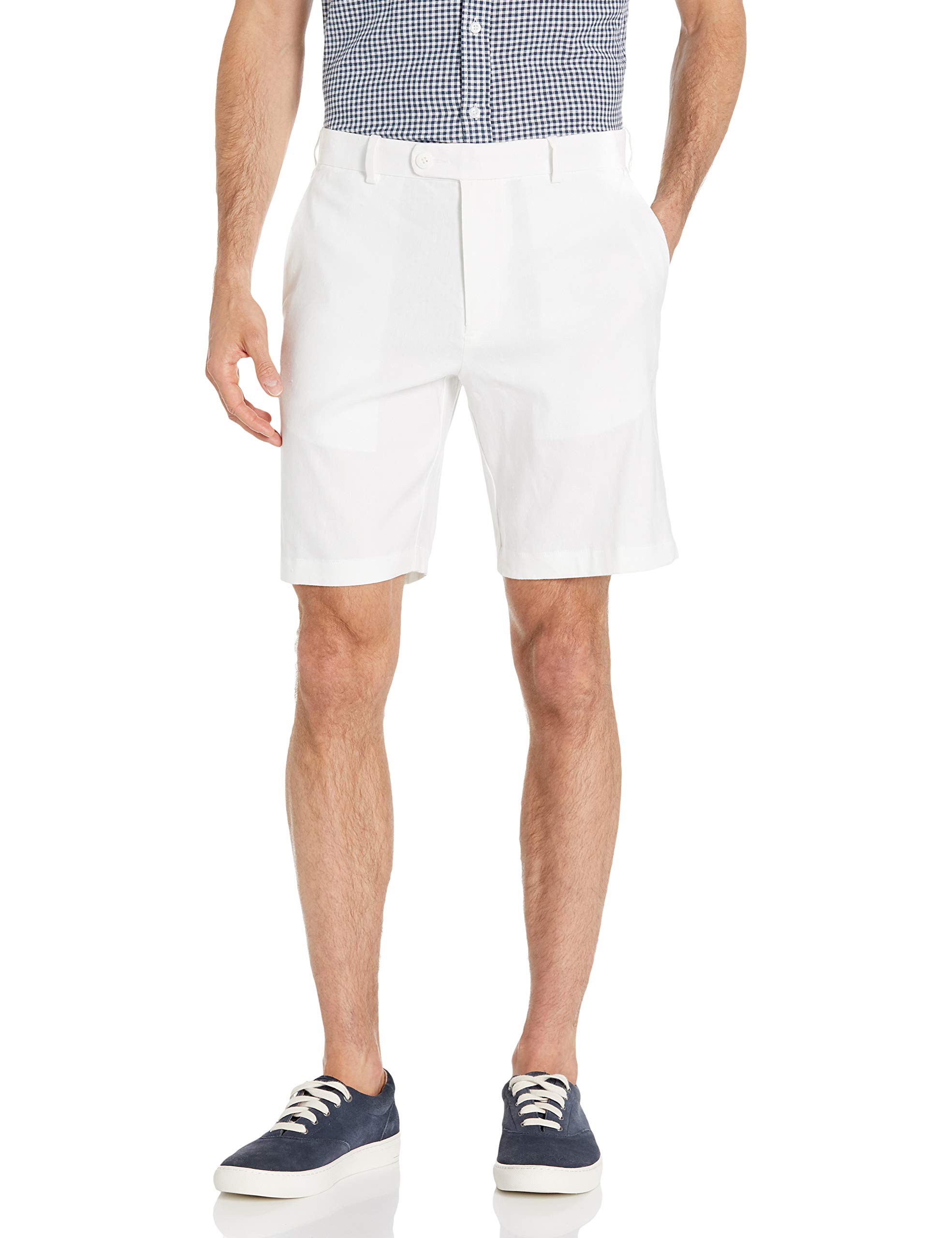 Cubavera Men's Linen-Blend Dress Shorts, Comfortable Fit, 9 Inch Inseam, Breathable, Stretch & Durable Mens Chino Shorts (Sizes 30-40), Brilliant White, 36