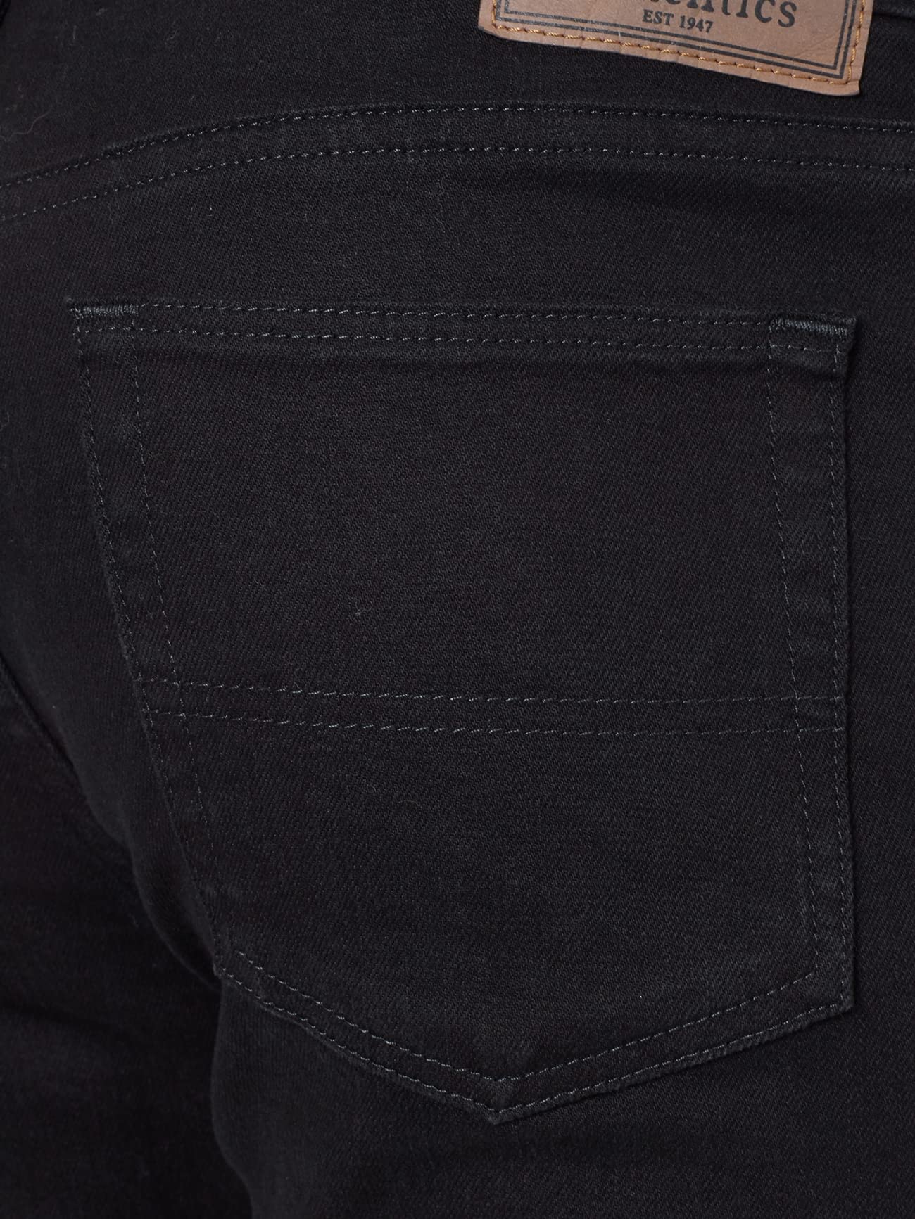 Wrangler Authentics Men's Classic 5-Pocket Relaxed Fit Flex Jean Black Flex 35W x 29L