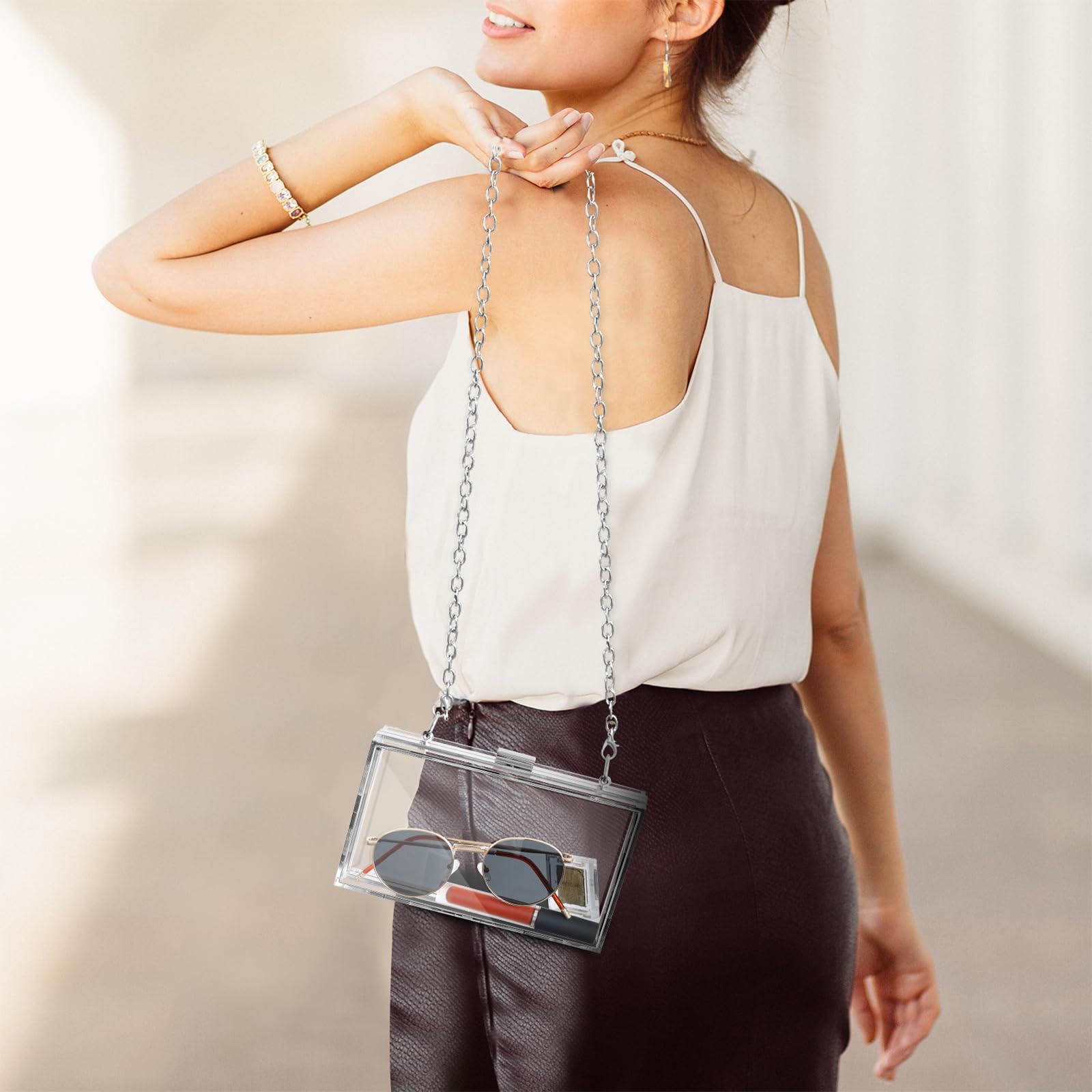 WJCD Women Clear Purse Acrylic Box Clutch Handbag, Small Transparent Crossbody Evening Bag Stadium Approved Gold Chain Strap (Silver)