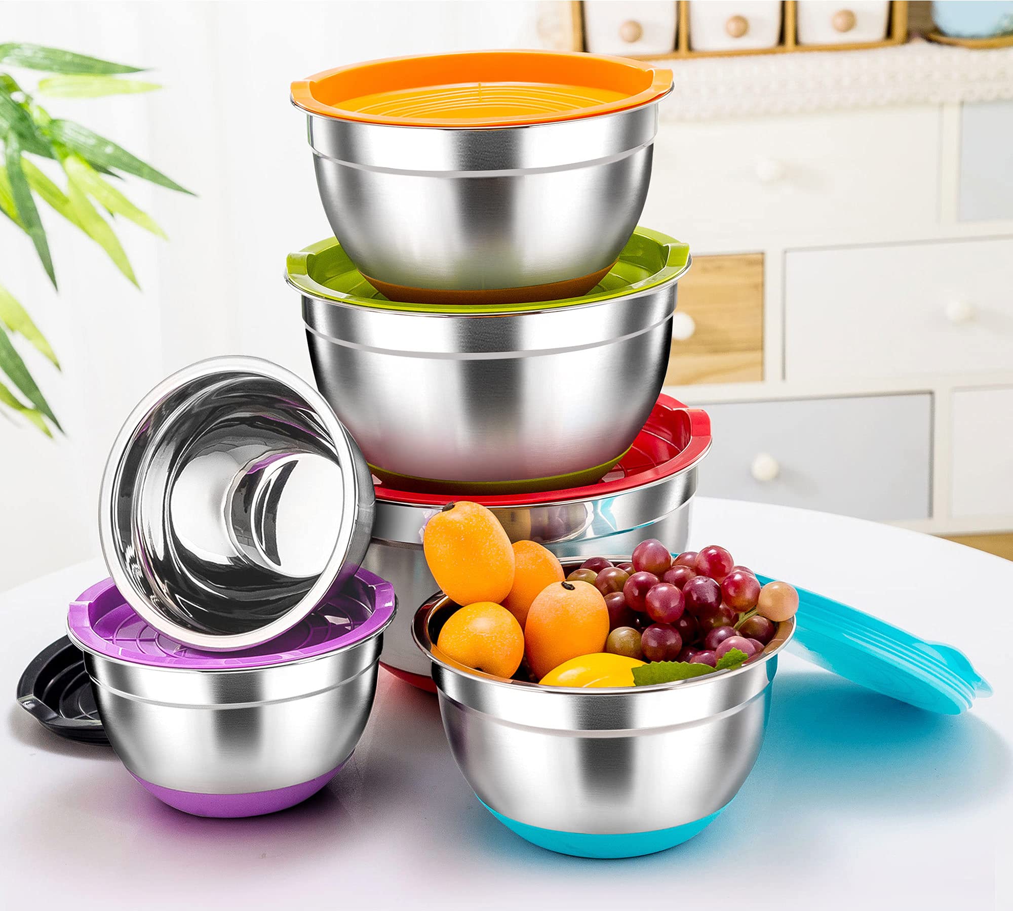 TeamFar Mixing Bowls, Stainless Steel Mixing Bowls with Lids, Nesting Salad Bowls with Air-tight Lids & Non-slip Bottom, Dishwasher Safe & Stackable, Set of 6-4.6/2.6/2 / 1.5/1 / 0.7 Qt