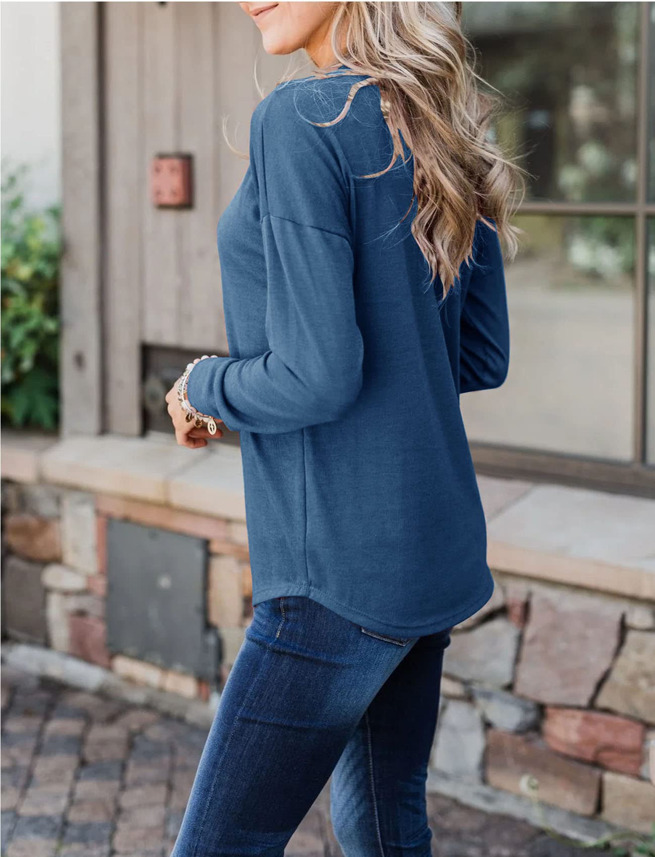 Topstype Womens Henley Tops Long Sleeve Shirts Thermal Pullover Casual Loose Fit Henley Neck Tunics
