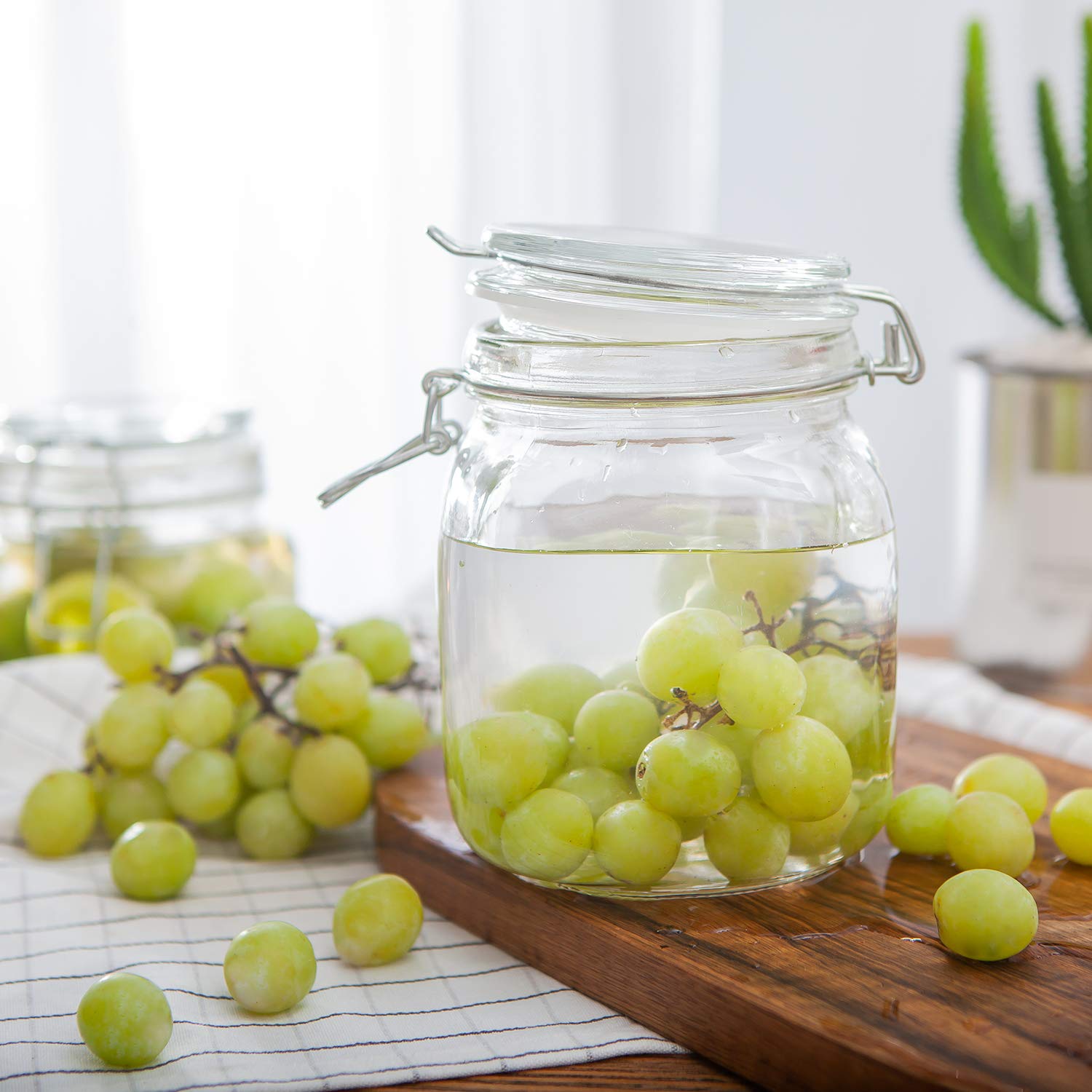 Glass Kitchen Storage Canister Mason Jars with Lids,32oz Airtight Glass Canister with Hinged Lid,Perfect for Kitchen Canning Cereal,Pasta,Sugar,Beans (Labels & Chalk Marker)-Set of 6