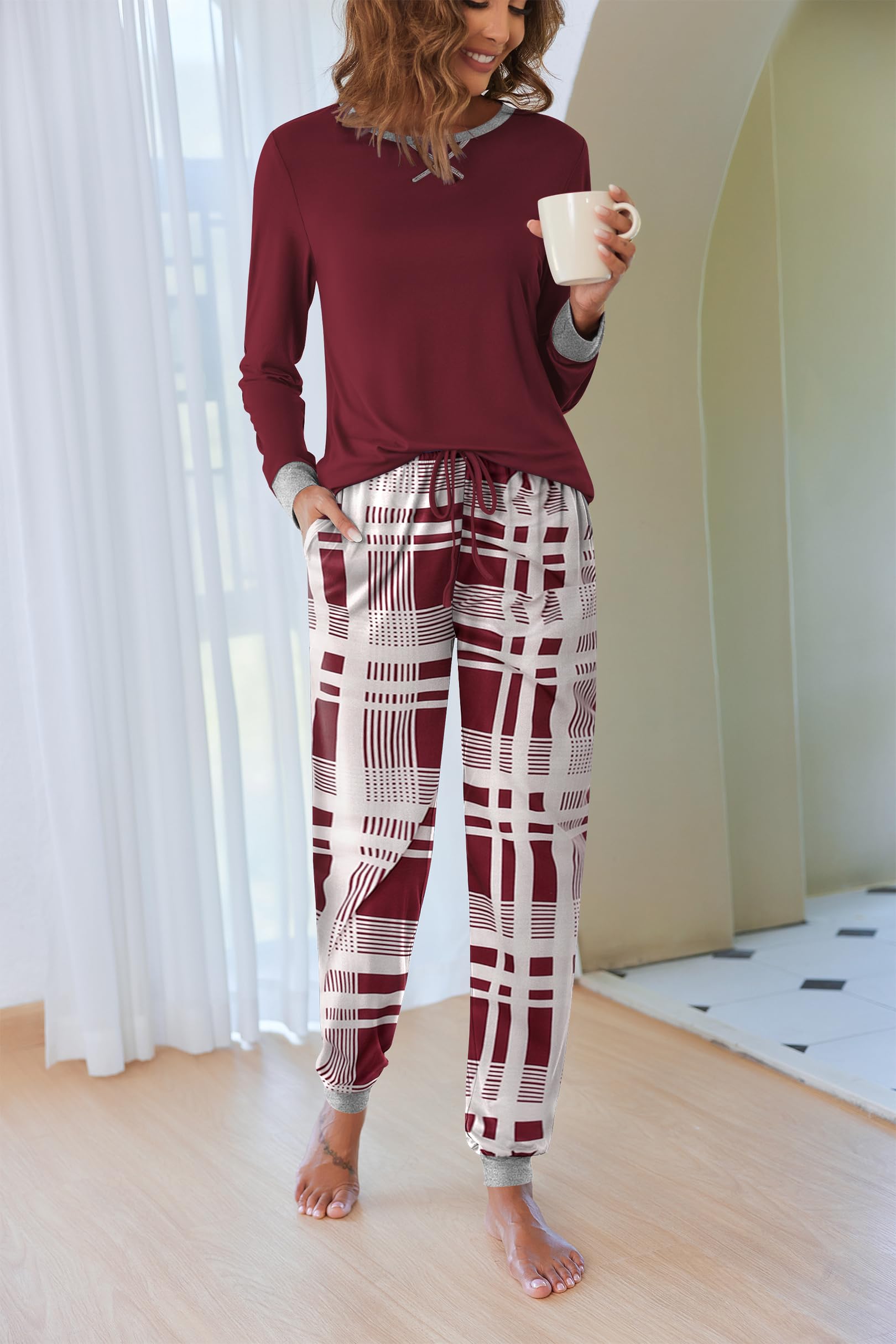 Ekouaer Women's Winter Pj's With Elastic Around The Ankle Long Sleeve Crew Neck Pajama Set With Pockets Red Plaid,Large