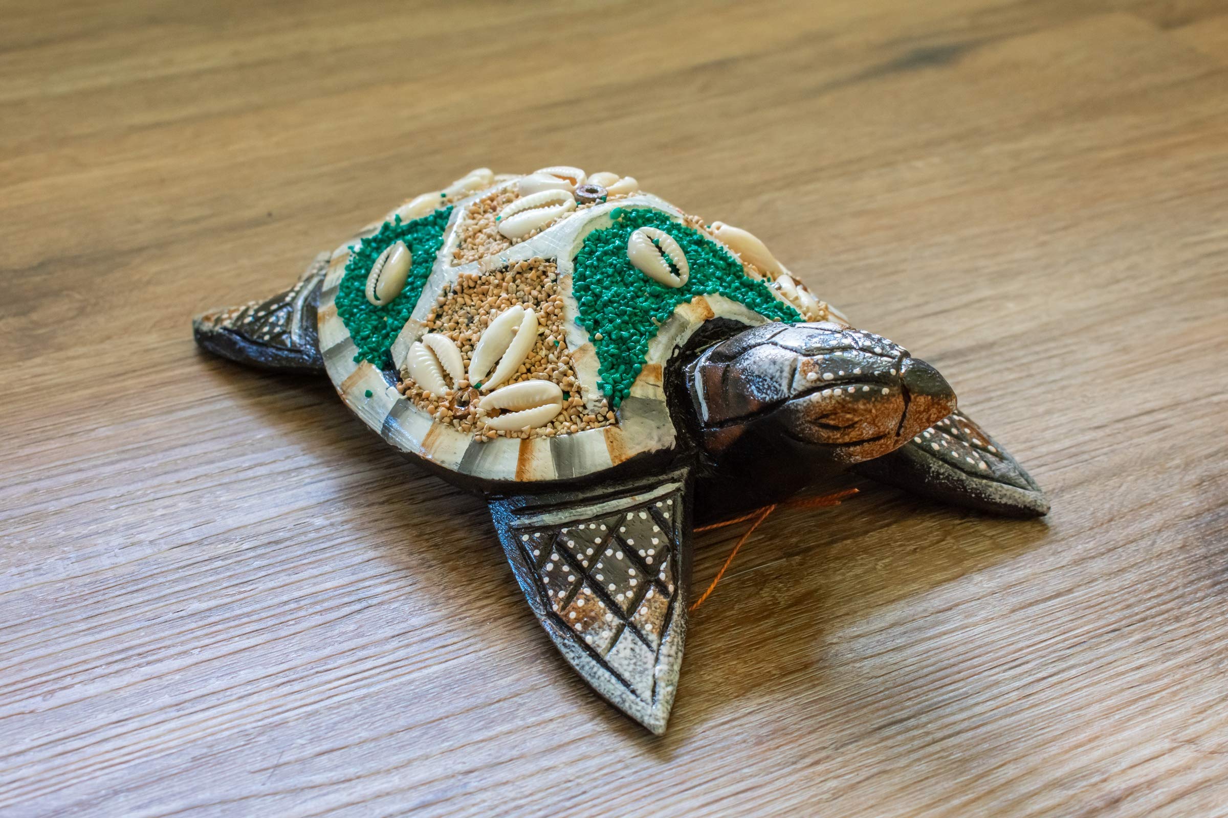 G6 COLLECTION Wooden Tortoise Turtle Home Decor Sculpture Statue Hand Carved Decorative Accent Figurine Handcrafted Handmade Seaside Tropical Nautical Ocean Coastal Decoration Wall Hanging (Green)