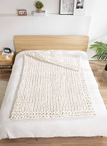 clootess Chunky Knit Blanket Knitted Throw Crochet Chenille Yarn Woven for Bed Sofa Textured Thick Cable Decor (Beige 50x63 in)