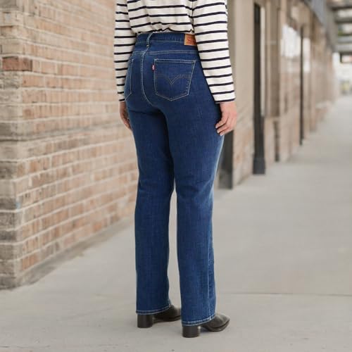 Levi's Women's Classic Straight Jeans, Lapis Dark Horse, 29 (US 8) R