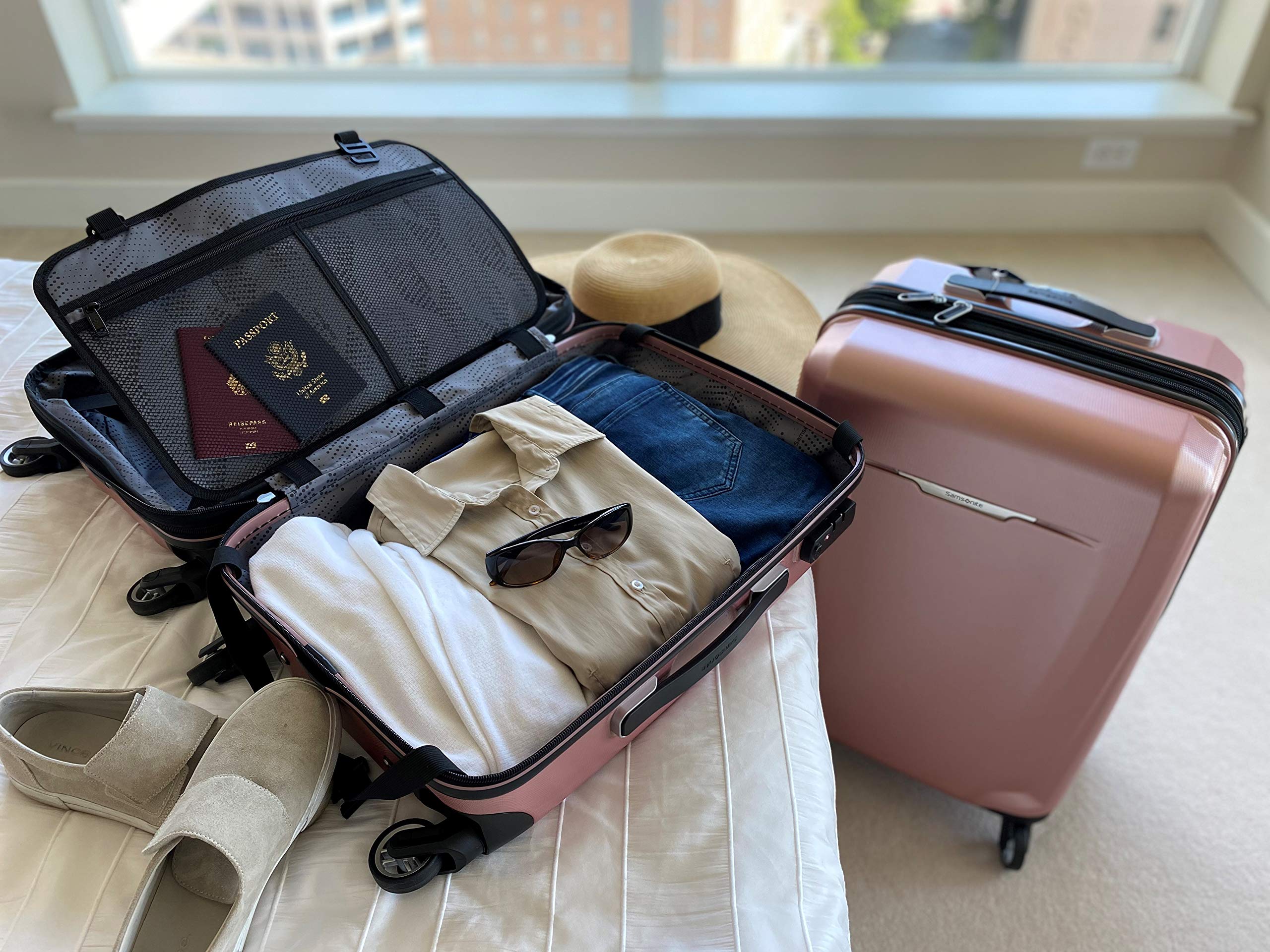 Samsonite Winfield 3 DLX Hardside Expandable Luggage with Spinners, Checked-Medium 25-Inch, Rose
