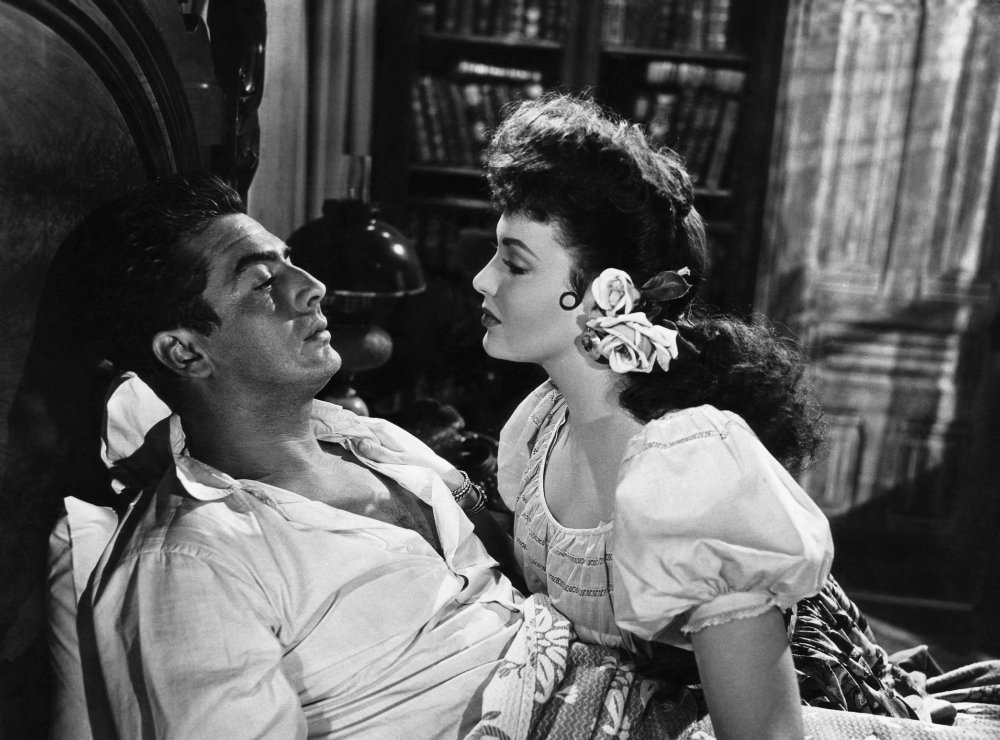 My Darling Clementine Victor Mature Linda Darnell 1946 Tm & Copyright (C) 20Th Century Fox Film Corp All Rights Reserved Photo Print (28 x 22)