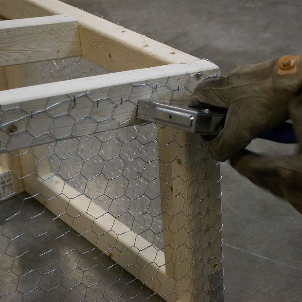 Fencer Wire 20 Gauge Galvanized Poultry Hex Netting with 2 inch Mesh