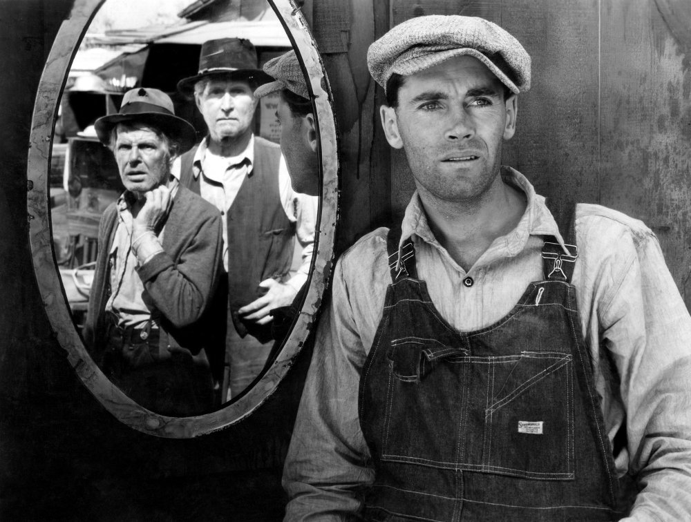 The Grapes Of Wrath Frank Darien Russell Simpson Henry Fonda 1940 (C) 20Th Century Fox Tm & Copyright Courtesy Everett Collection Photo Print (28 x 22)