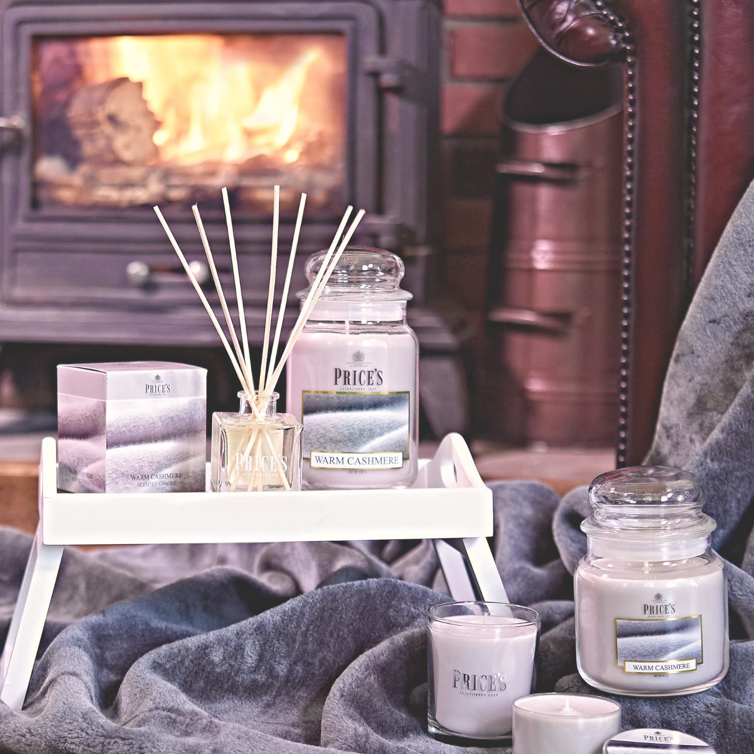 Price's - Vanilla Cupcake Jar Candle - Delicate, Sweet, Delicious Fragrance - Long Lasting Scent - Up to 45 Hour Burn Time