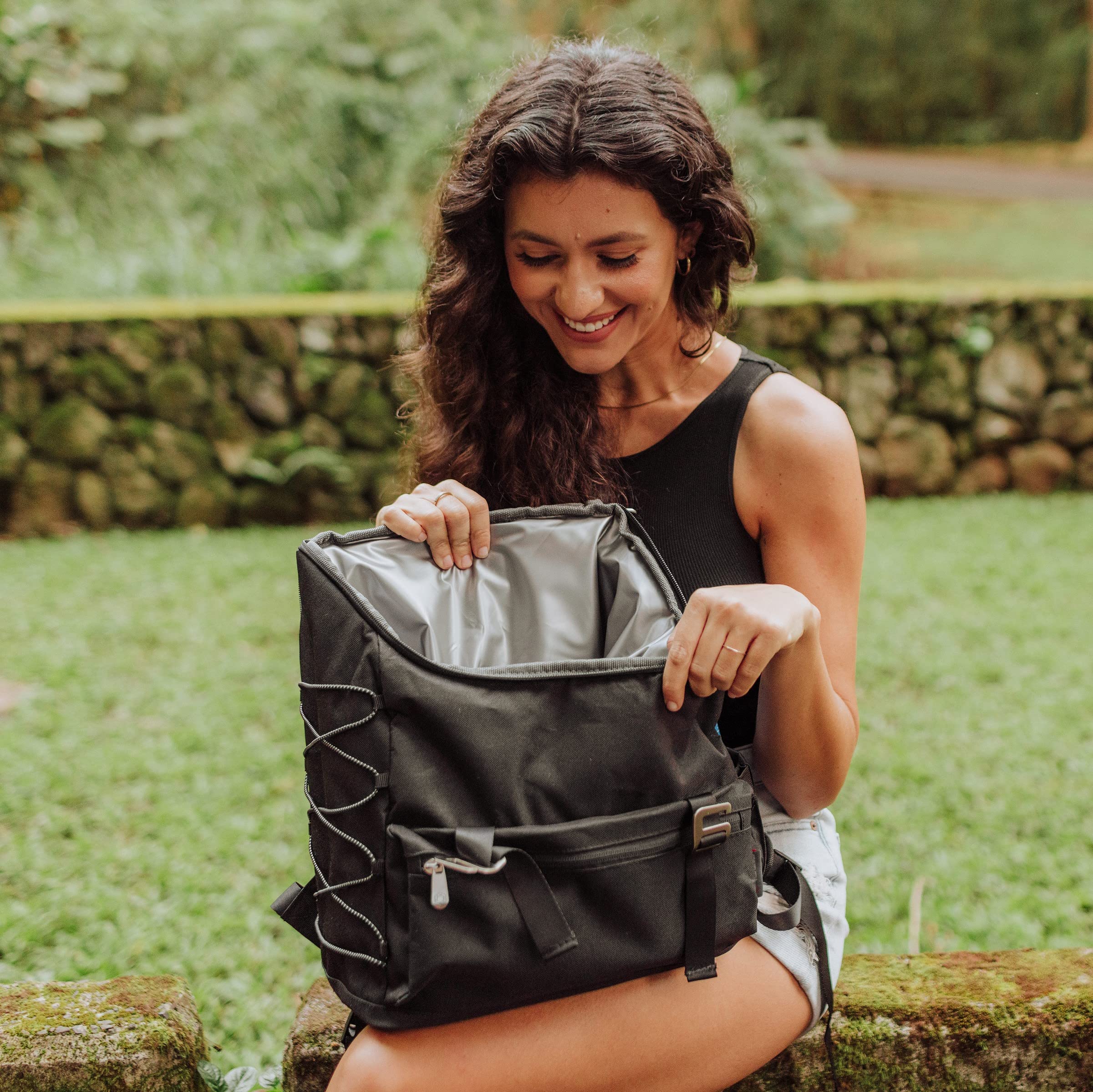 PICNIC TIME ONIVA - a Brand - OTG Traverse Backpack Cooler, Soft Cooler Backpack, Hiking Backpack, (Black)