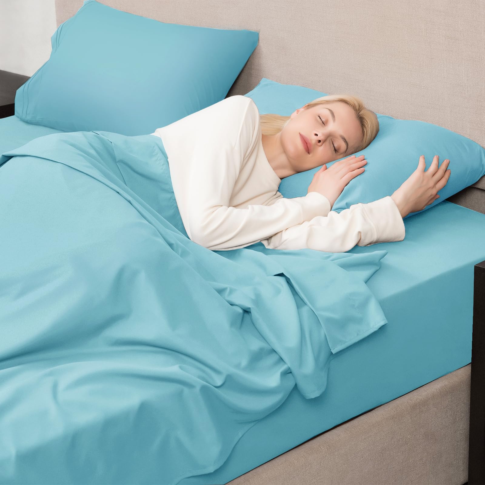 Mejoroom Full Size Sheet Set - Extra Soft Luxury Brushed Microfiber 1800 Full Sheets with 16 Inch Deep Pocket - Breathable, Wrinkle, Fade & Stain Resistant - 4 Piece (Full, Aqua Blue)