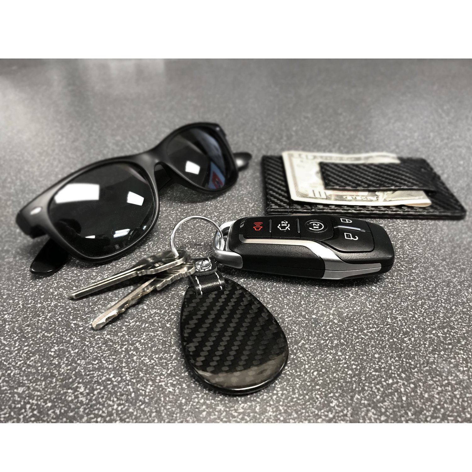 iPick Image Compatible with Honda Odyssey Real Black Carbon Fiber with Leather Strap Large Tear Drop Key Chain