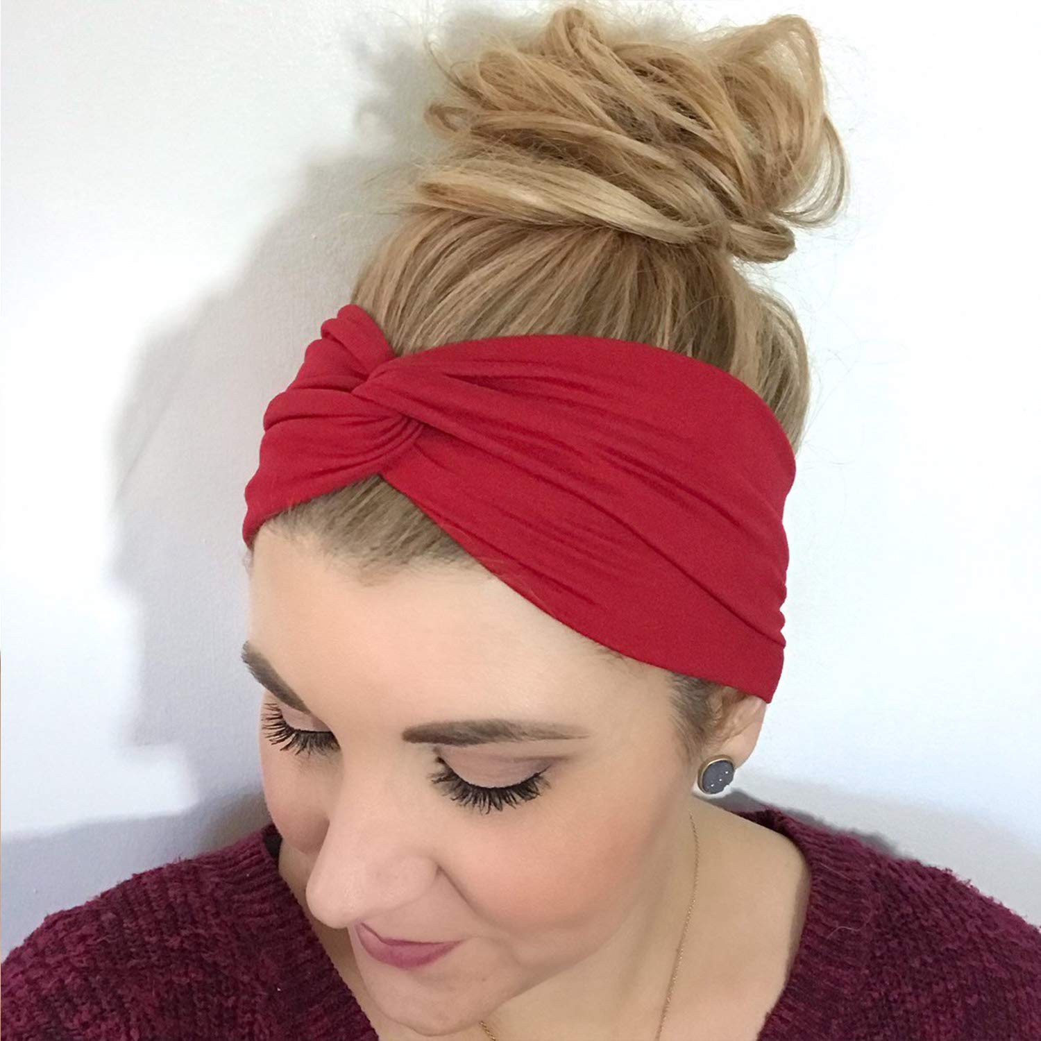 DRESHOW 4 Pack Headbands for Women Yoga Knotted Headbands Elastic Criss Cross Hair Accessories Sports Head Wrap Non Slip