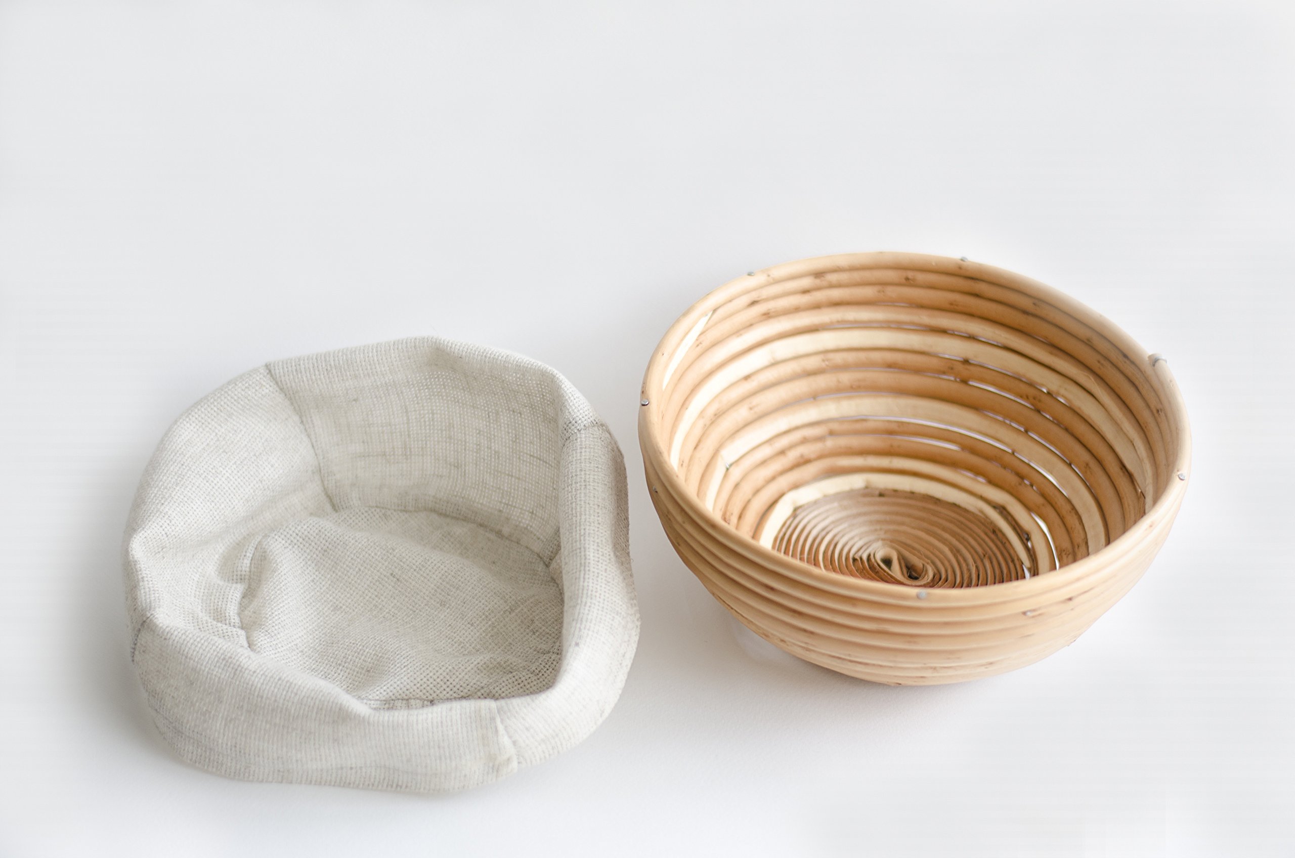 Bread Banneton 1kg (Rounde 8.6 x 3.5 inches) Willow Proofing Basket Best Bakery Themed Gifts For Women With Linen Liner Covers