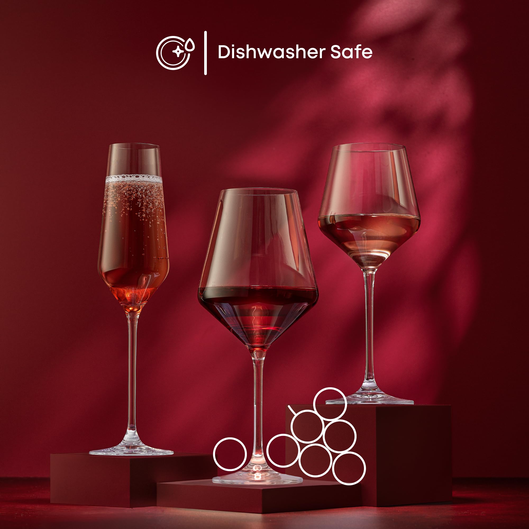 JoyJolt Layla Italian Red Wine Glasses, Set of 4 , 17 oz Clear – Made in Europe