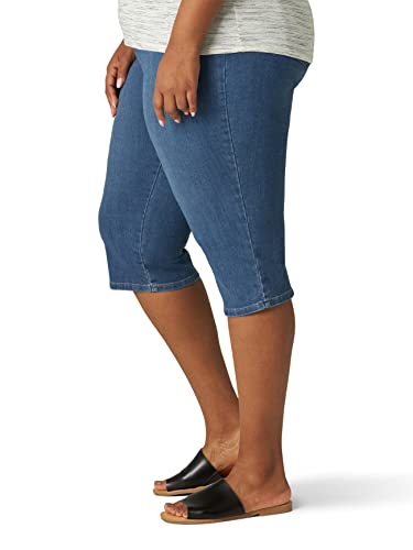 Lee Women's Size Relaxed Fit Denim Capri Jean, soar, 22 Plus
