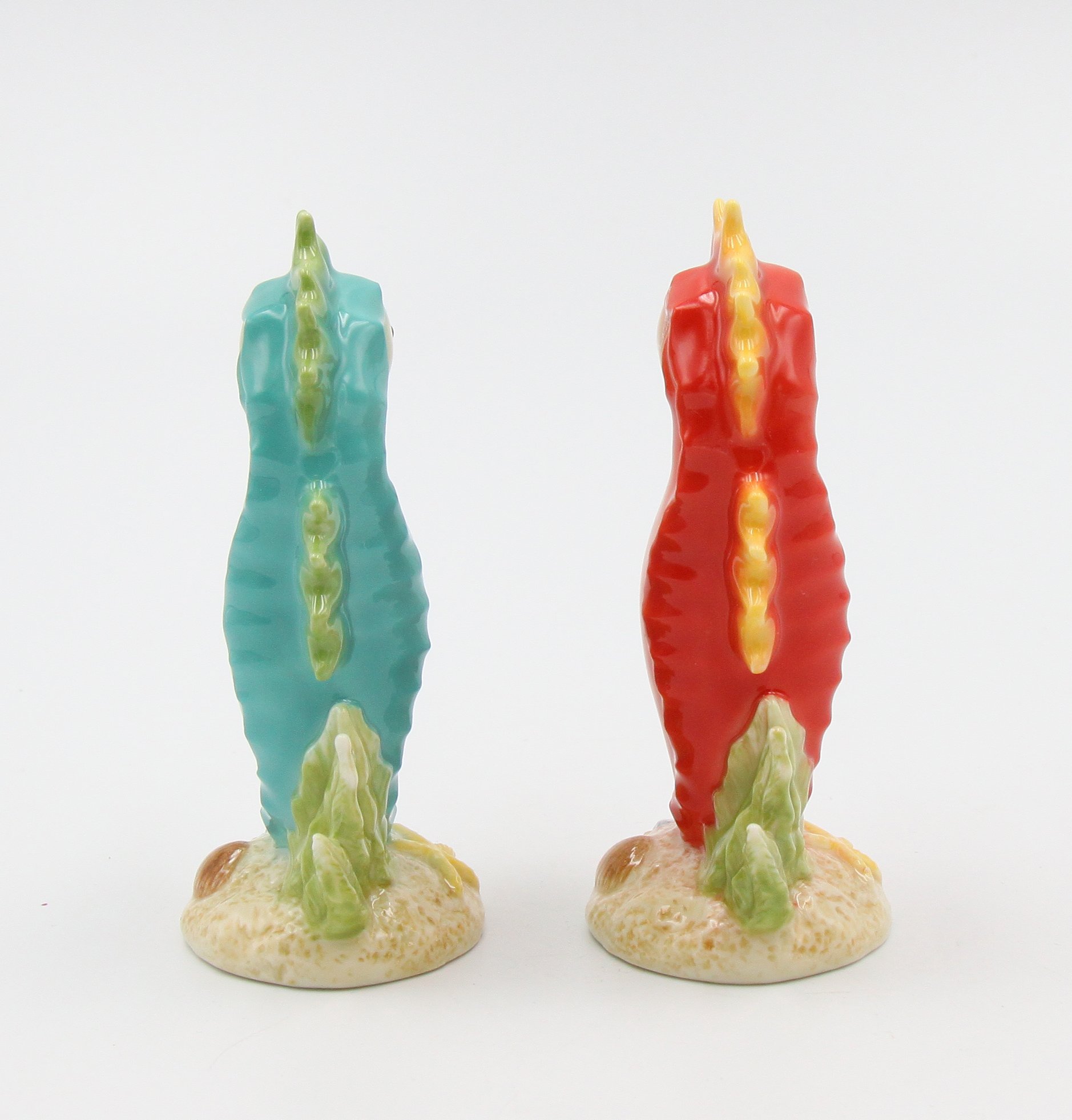 Cosmos Gifts 20784 Fine Porcelain Seahorse Salt and Pepper Shakers Set, 4" H