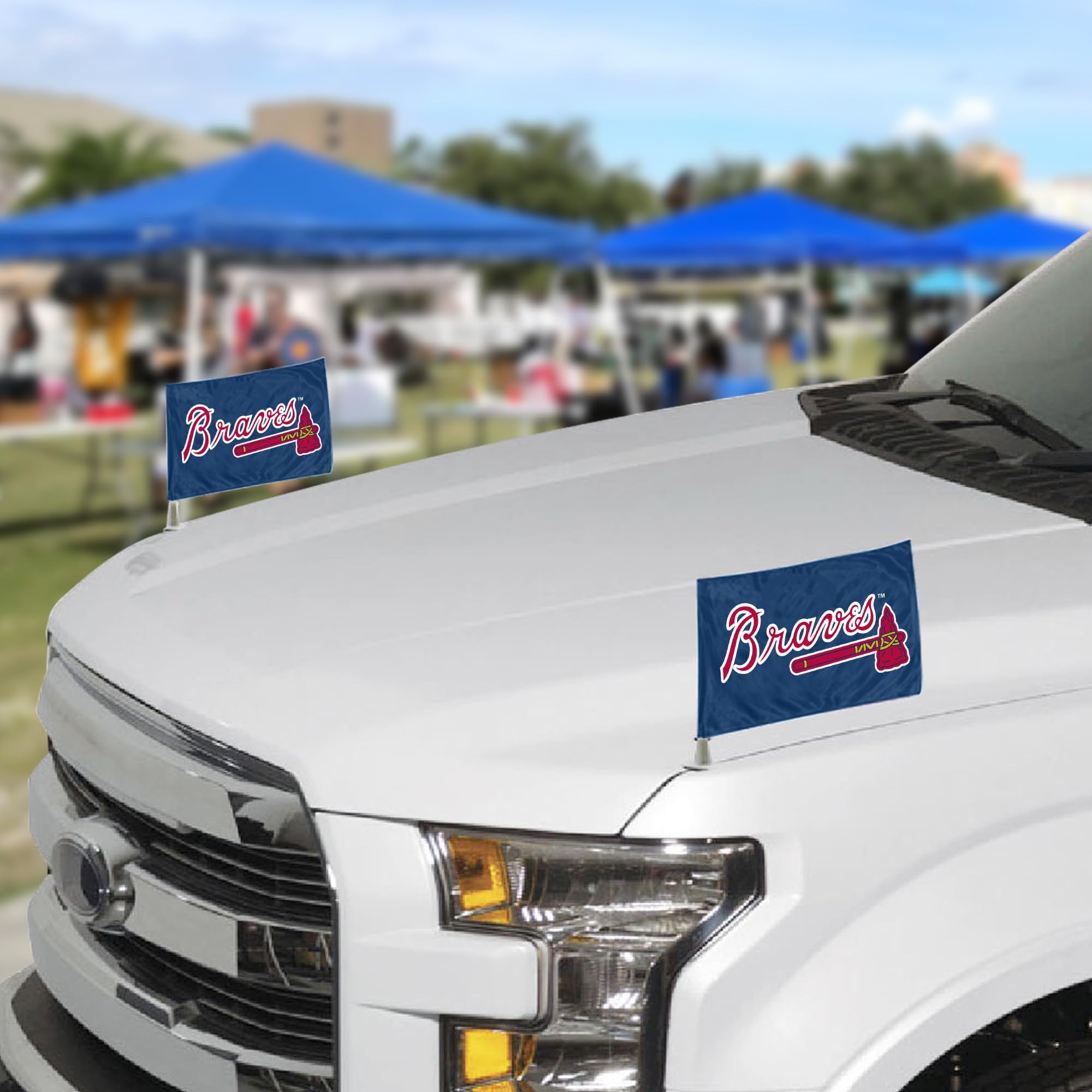 FANMATS 61839 Atlanta Braves Ambassador Car Flags - 2 Pack Mini Auto Flags, 4in X 6in, Perfect for Hood or Trunk
