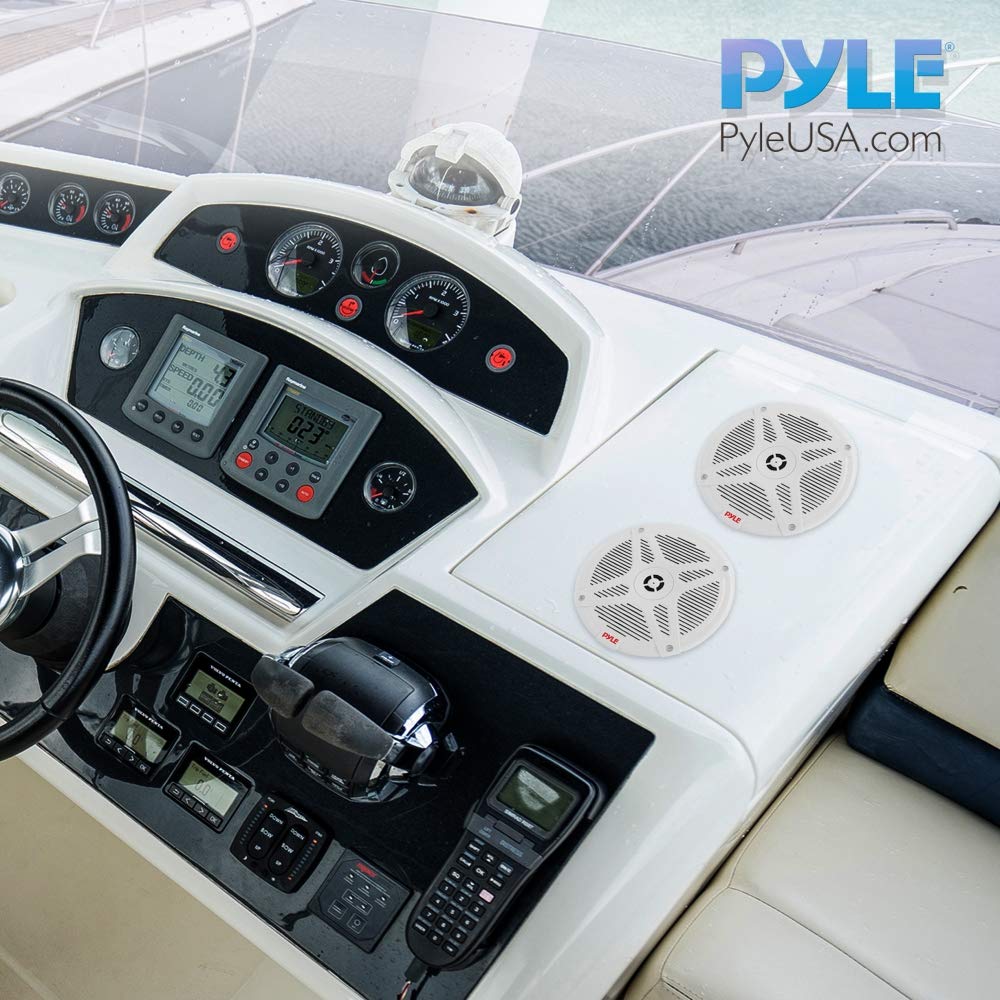 Pyle 6.5 Inch Dual Marine Powered Speakers - Waterproof and Bluetooth Compatible Amplified Speaker with Wireless Streaming and 600 Watt Power - 1 Pair - PLMRF65MW (White)