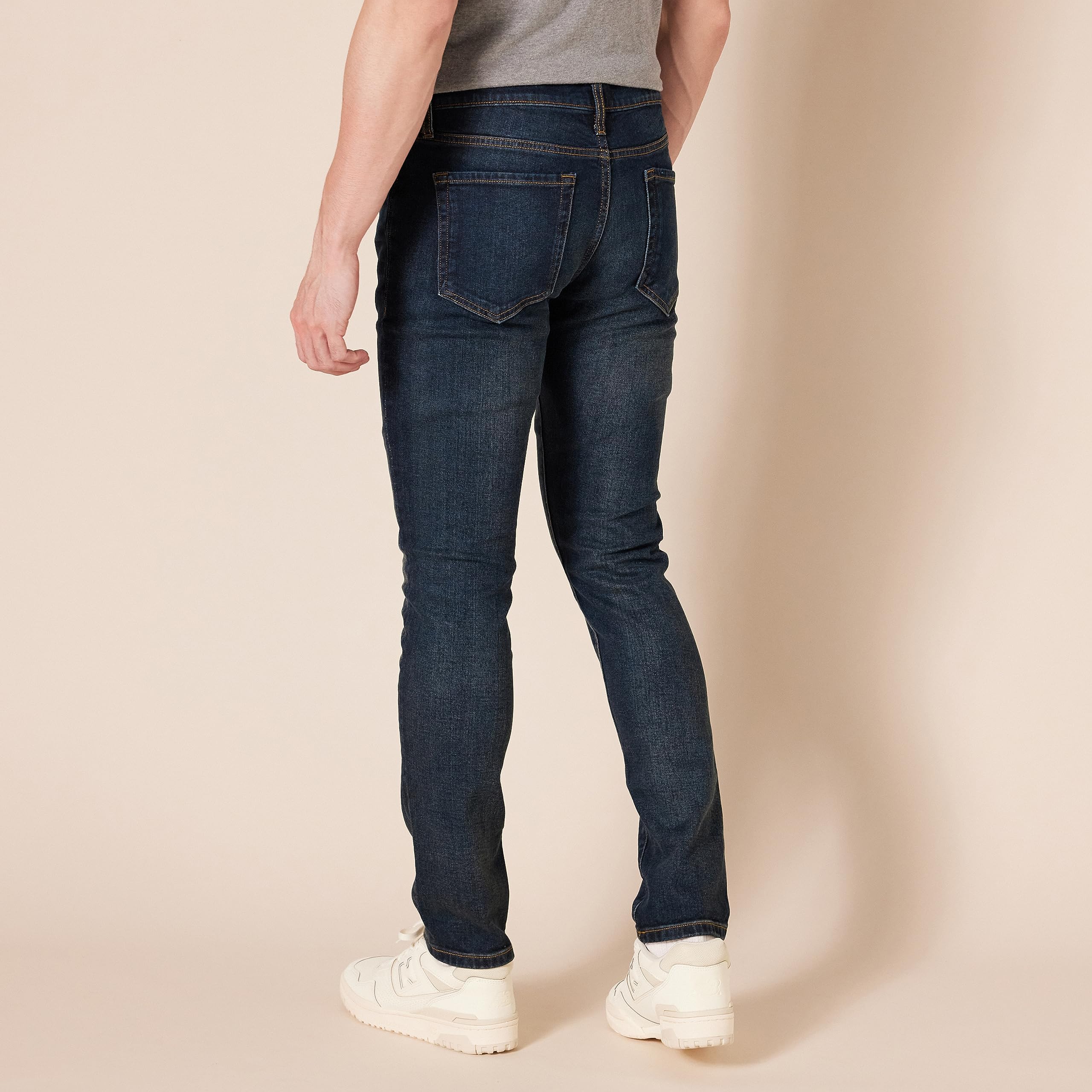 Amazon Essentials Men's Skinny-Fit Stretch Jean, Dark Wash, 36W x 30L