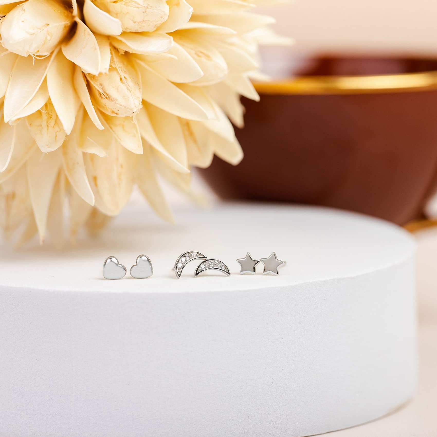 PAVOI 14K Gold Plated Star Stud Earrings - White
