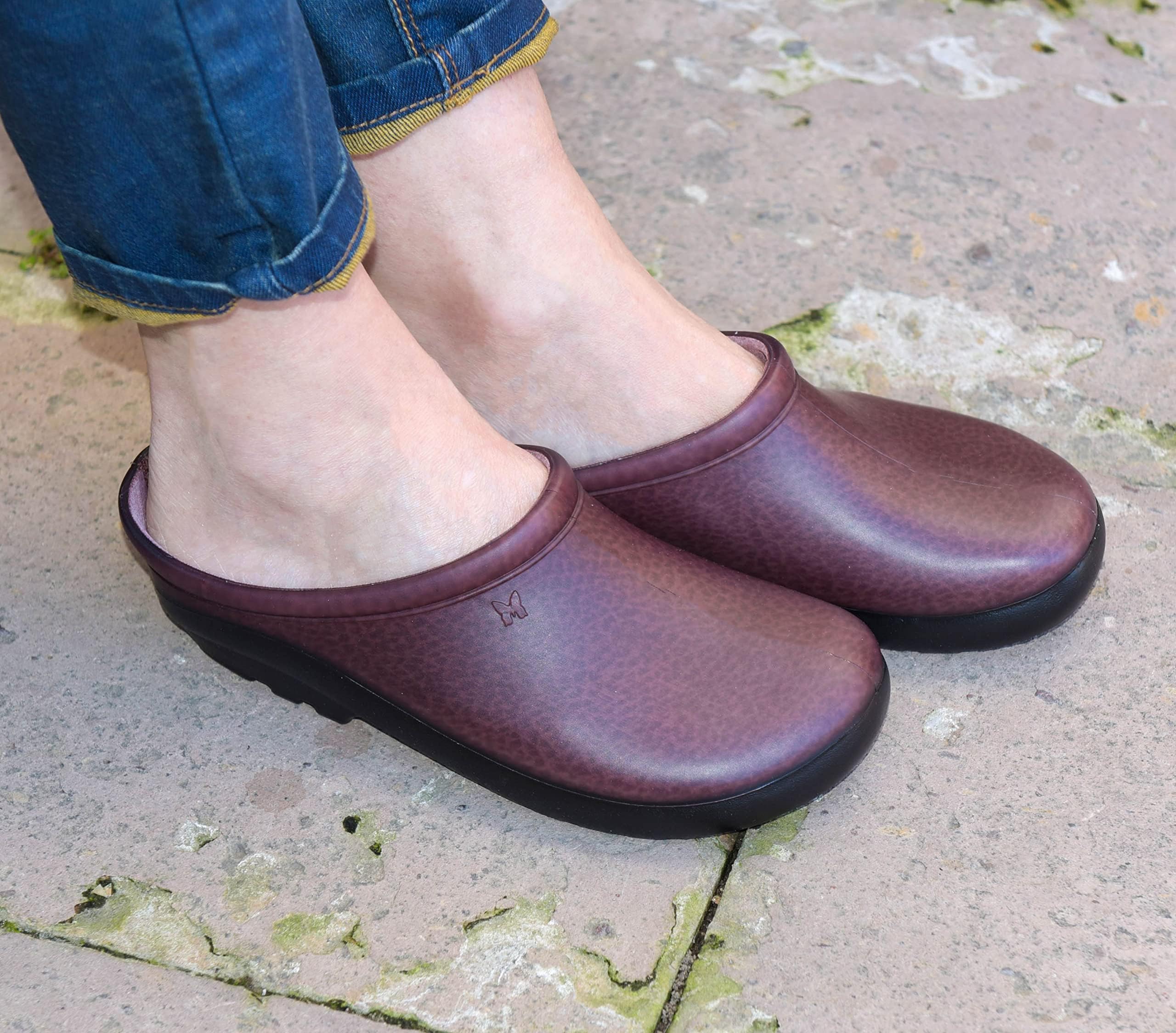 Sloggers Waterproof Garden Clogs for Women – Traditional Garden Clogs with Premium Comfort Support Insole, (Sangria Red), (Size 7)